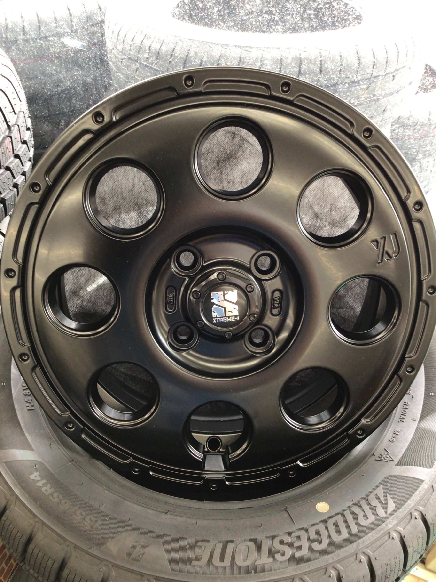 XTREME-J KK03﻿ サテンブラック 14インチ 展示中！！ | 店舗おススメ情報 | タイヤ館 豊橋（愛知県）