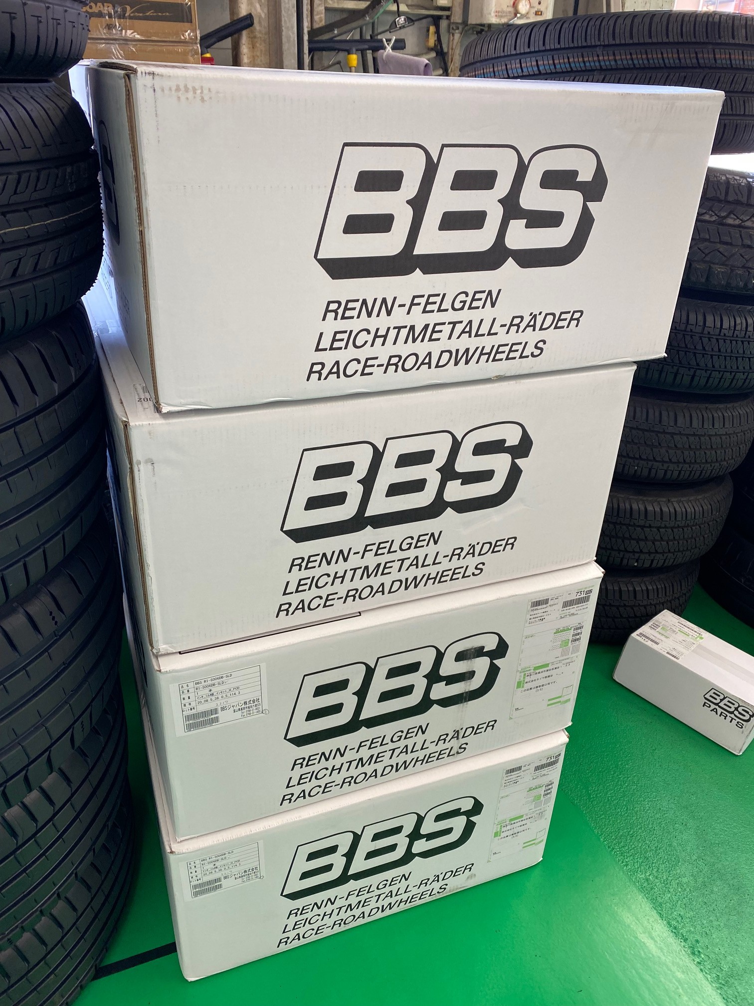 新型レクサスNX BBS RI-S 20インチ 取付 | 店舗おススメ情報 | タイヤ館 瀬谷（神奈川県）