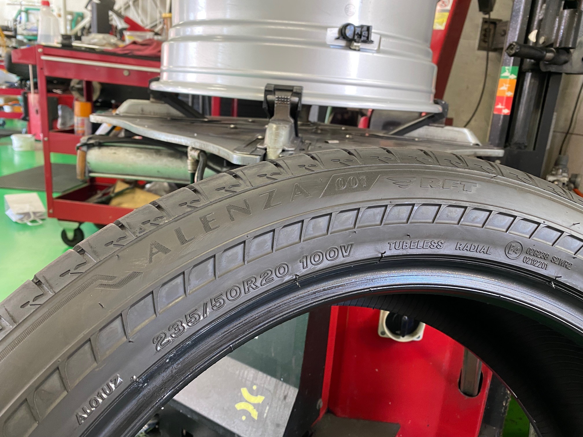 新型レクサスNX BBS RI-S 20インチ 取付 | 店舗おススメ情報 | タイヤ館 瀬谷（神奈川県）