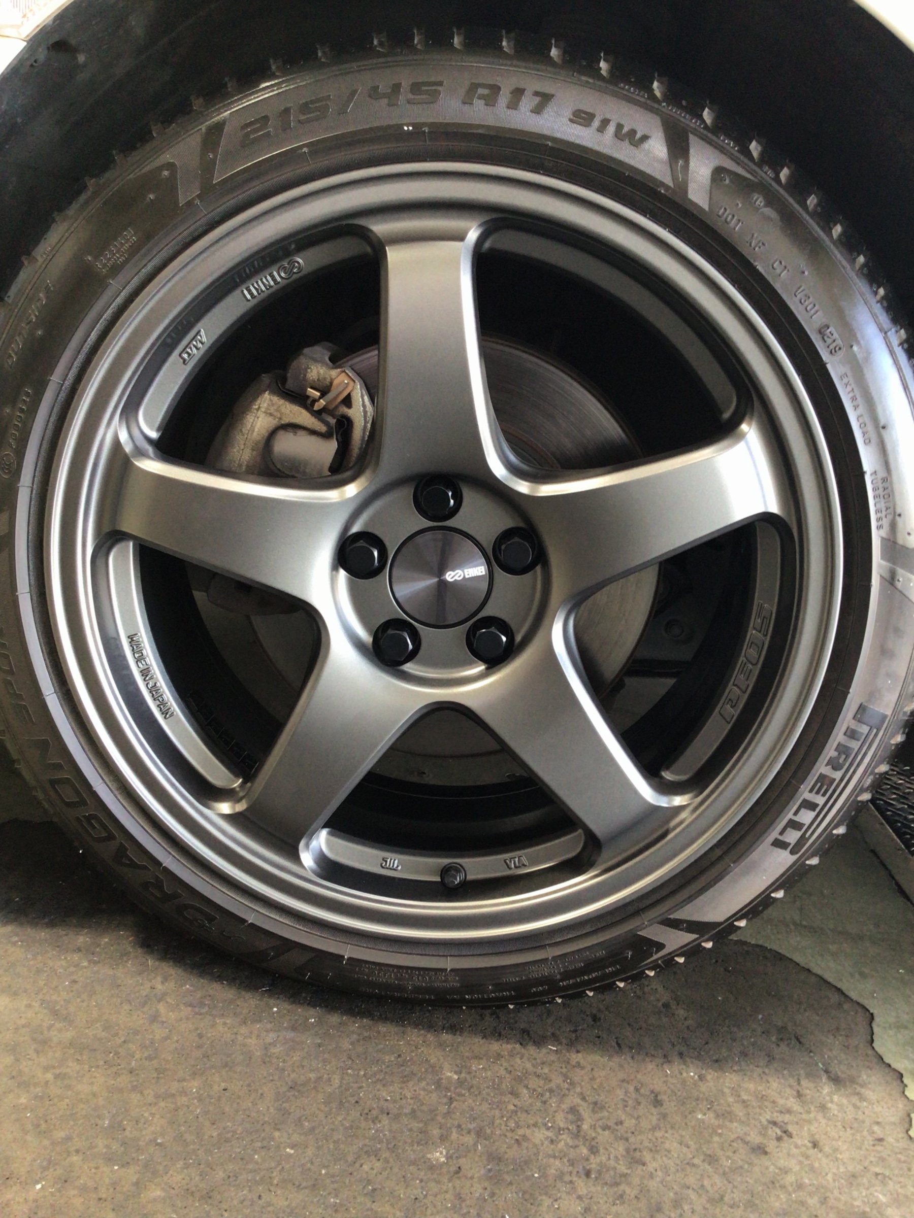 TOYOTA 86 エンケイ PF05 装着 | 店舗おススメ情報 | タイヤ館 青梅（東京都）