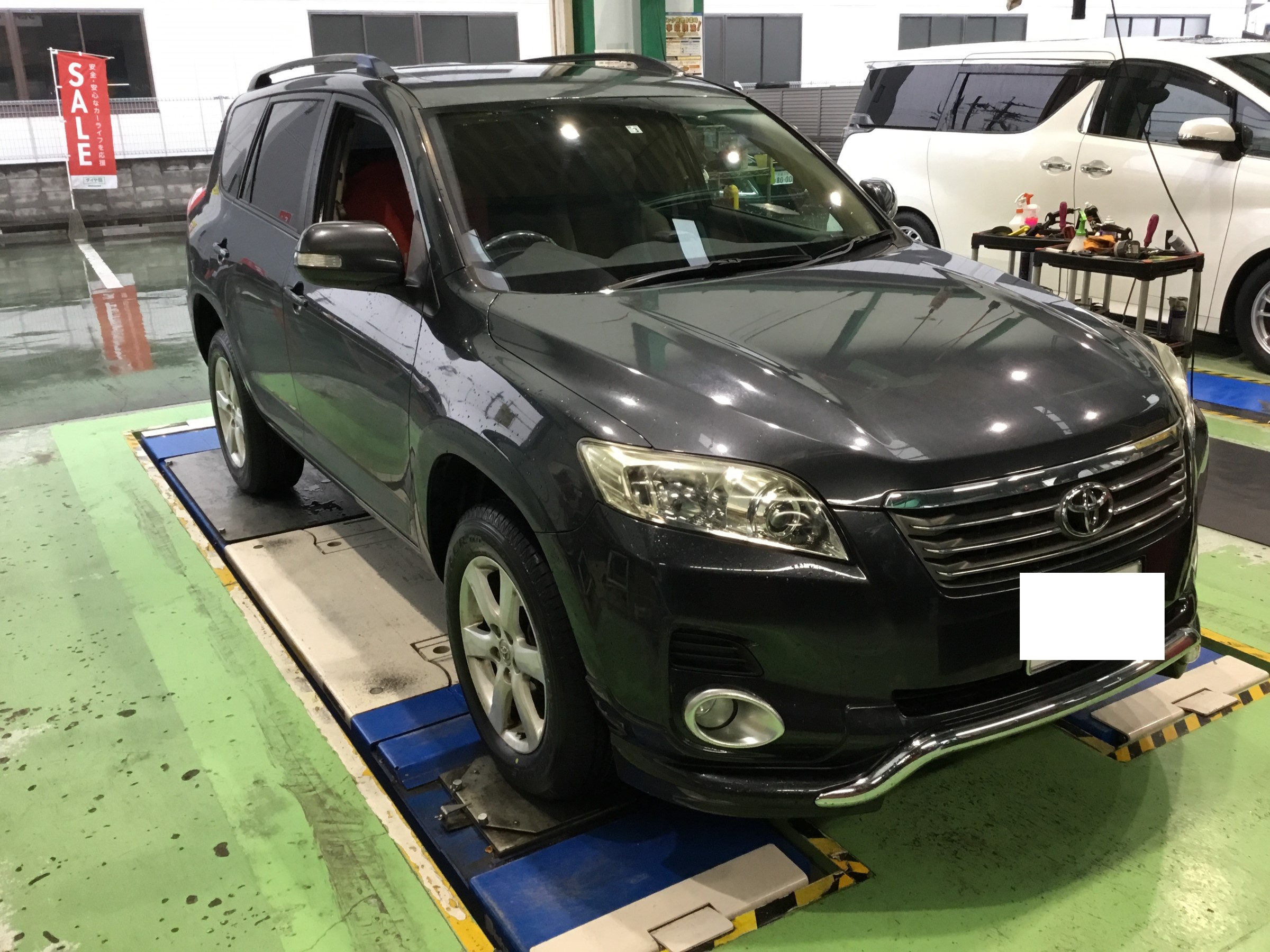 ～トヨタ・ヴァンガード（ACA33）タイヤ交換～ | 店舗おススメ情報 | タイヤ館 外環伏見（京都府）