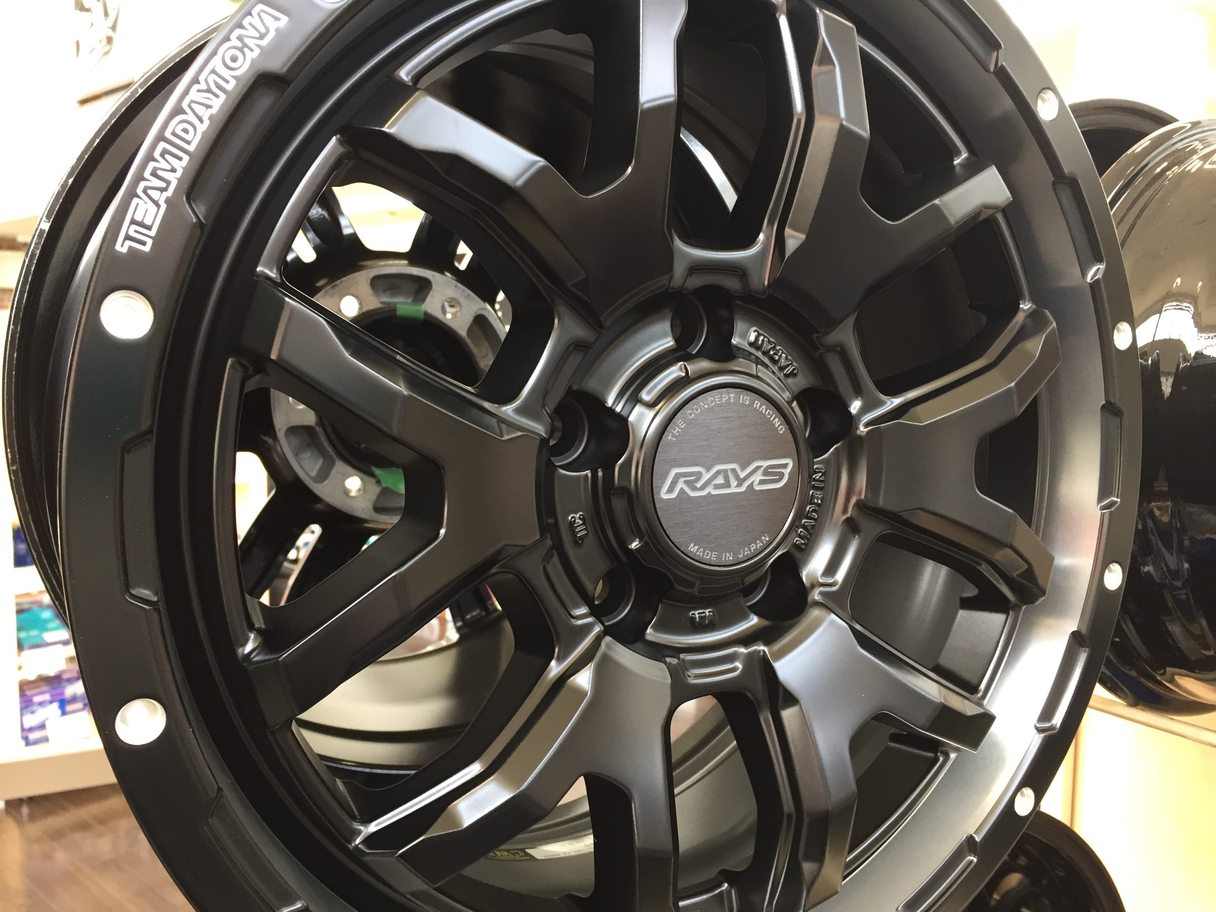 ★アルミ入荷情報★RAYS DAYTONA F6 boost | 店舗おススメ情報 | タイヤ館 徳島（徳島県）