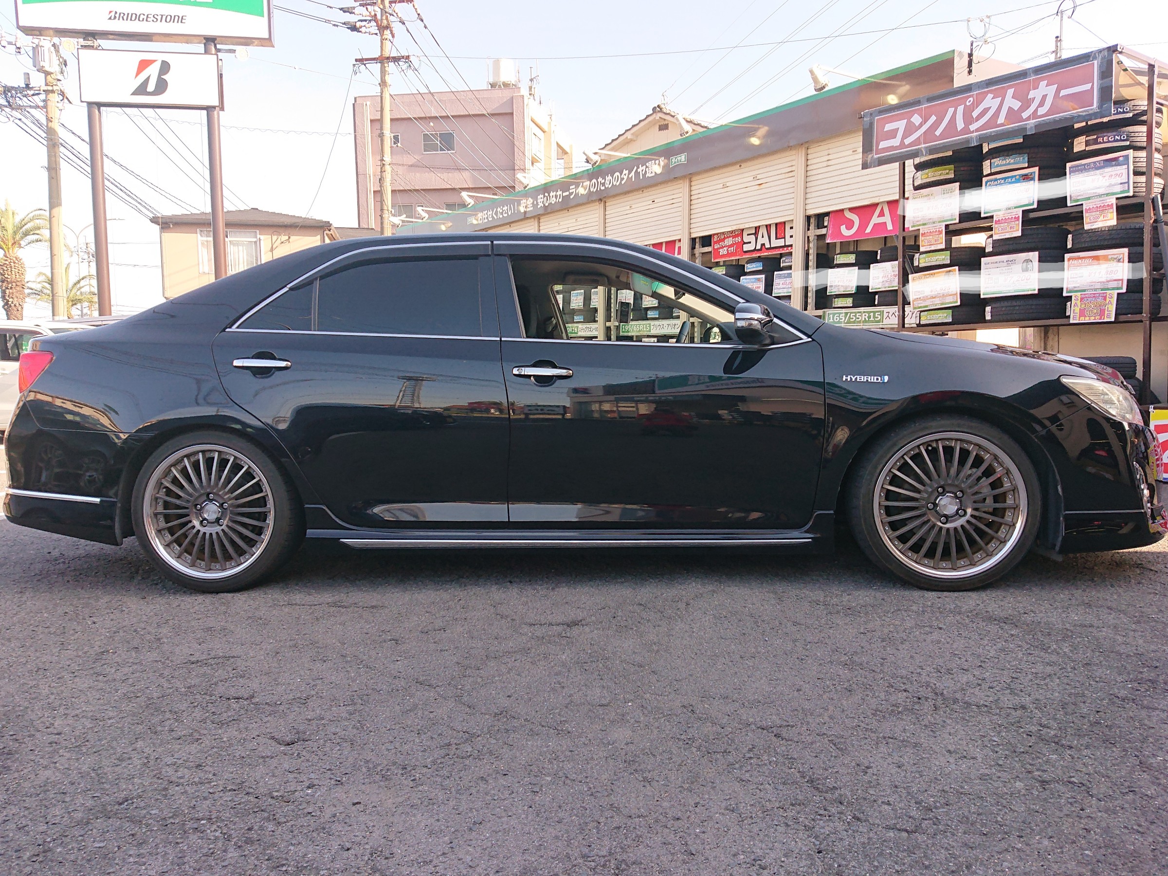 AVV50 カムリにWORKのアルミホイール取り付け⭐ | 店舗おススメ情報 | タイヤ館 別府（大分県）