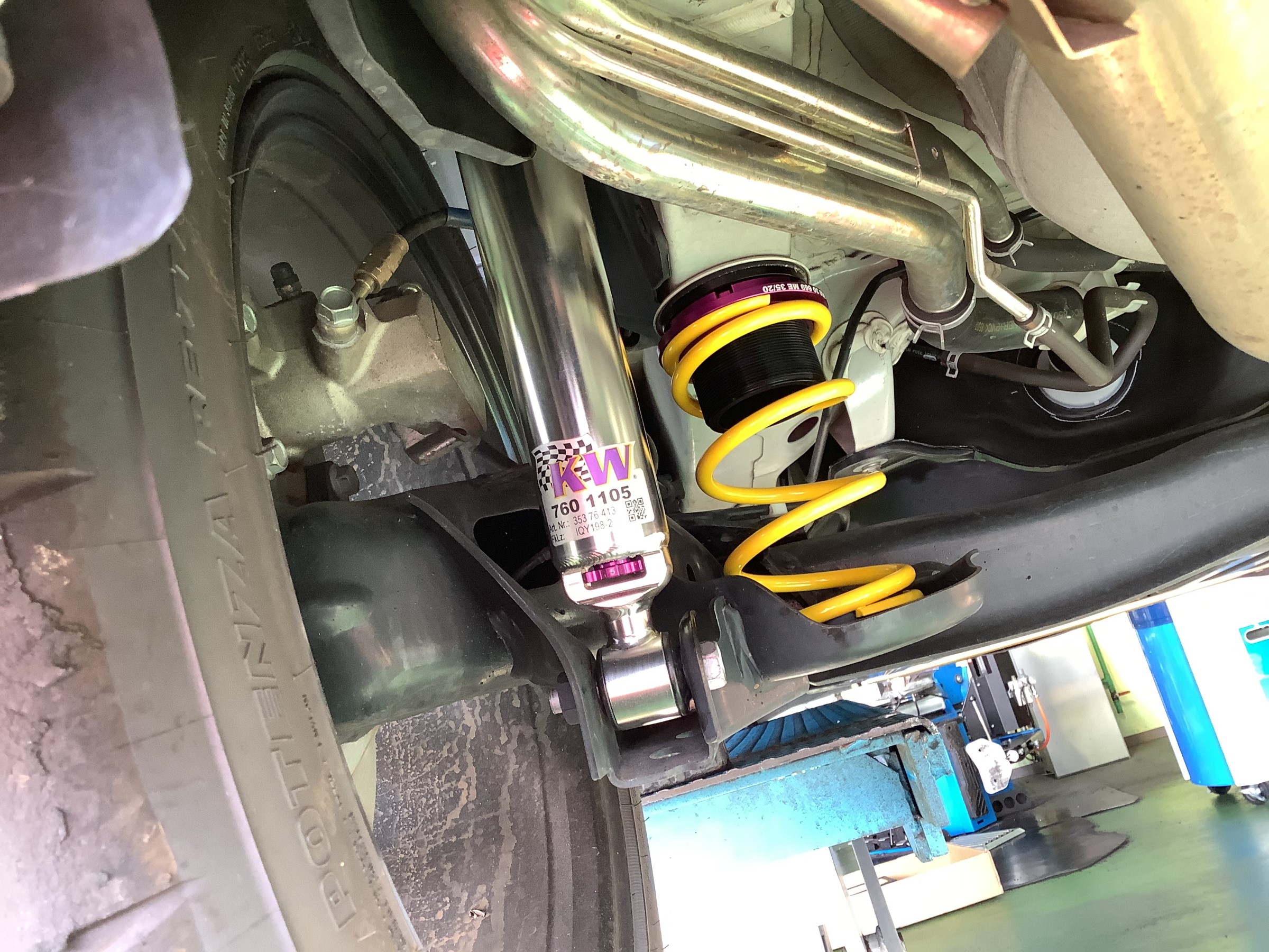 SUZUKI スイフトスポーツ【ZC33S】KW車高調取付け！ | 店舗おススメ情報 | タイヤ館 神辺（広島県）