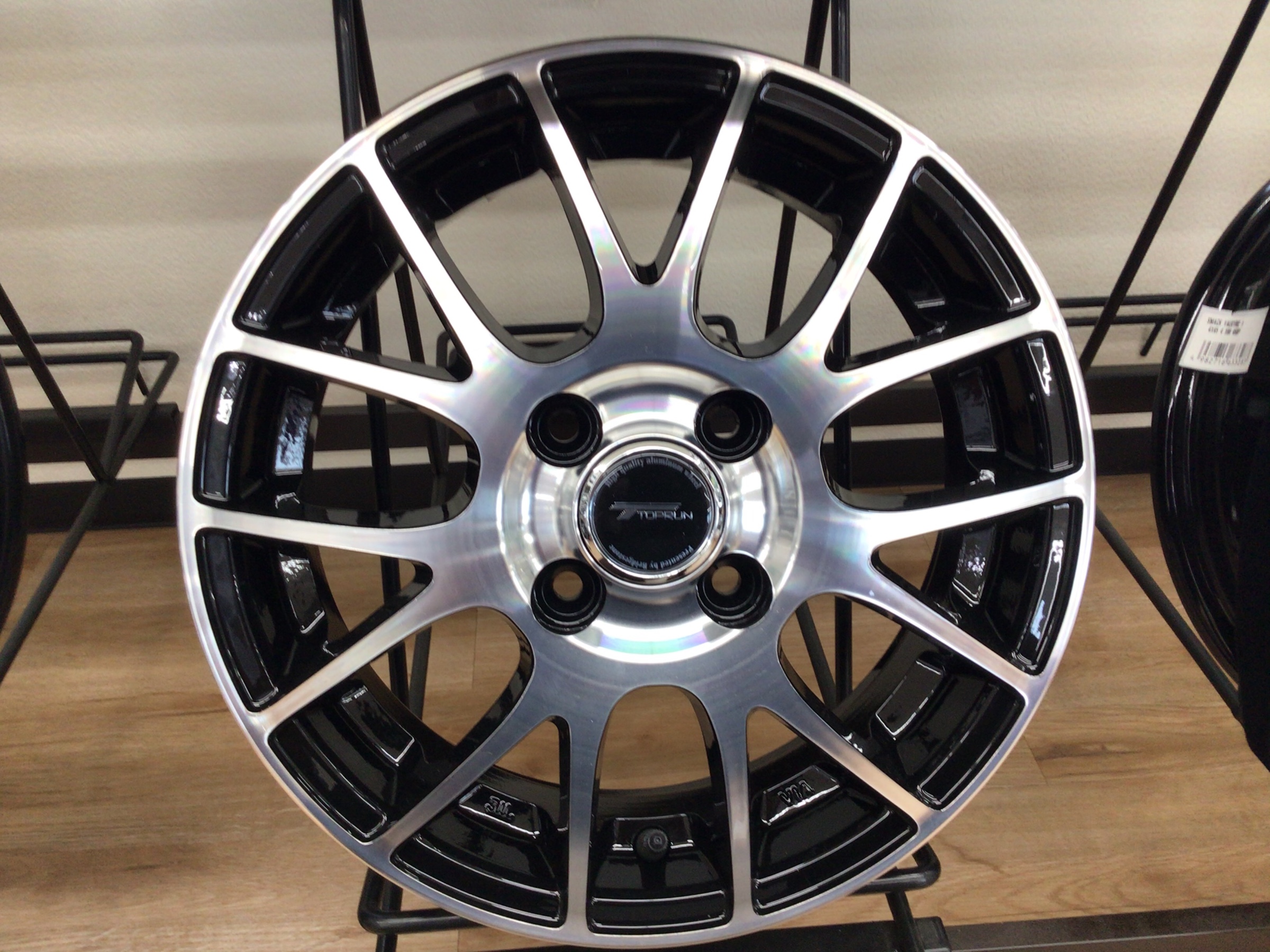 TOPRUN M7 (トップランM7) | 店舗おススメ情報 | タイヤ館 厚別（北海道）