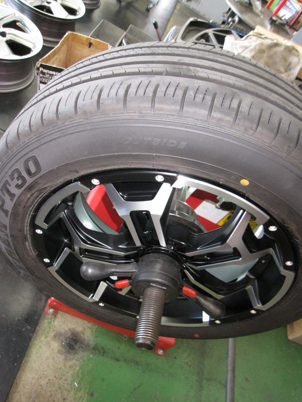 RAV4 RAYS TEAMDAYTONA DS5 取付 | 店舗おススメ情報 | タイヤ館 米沢（山形県）