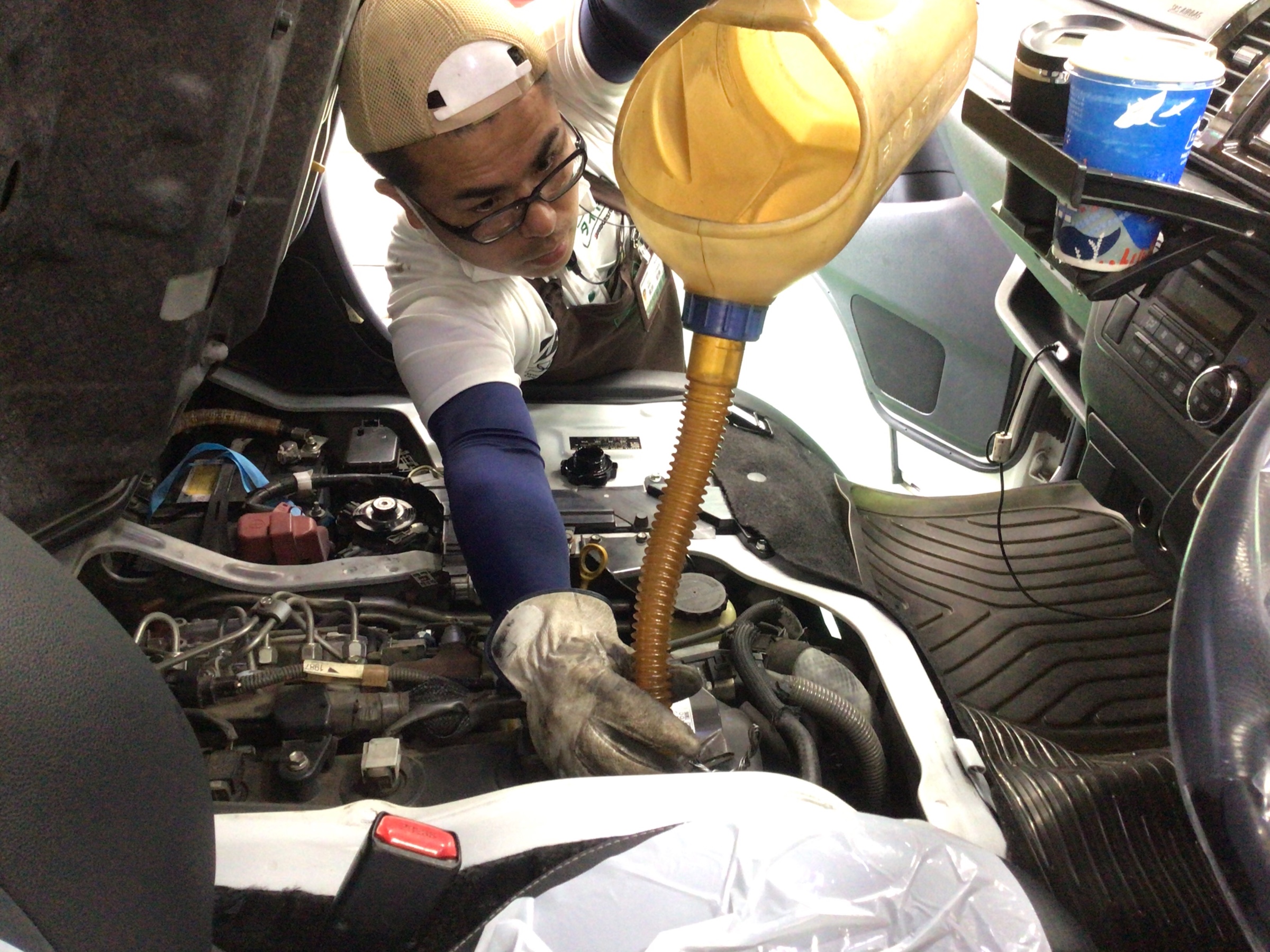 トヨタ•ハイエース(QDF-KDH201V)〜ローテーション、オイル、エレメント交換 | 店舗おススメ情報 | タイヤ館 水戸けやき台（茨城県）