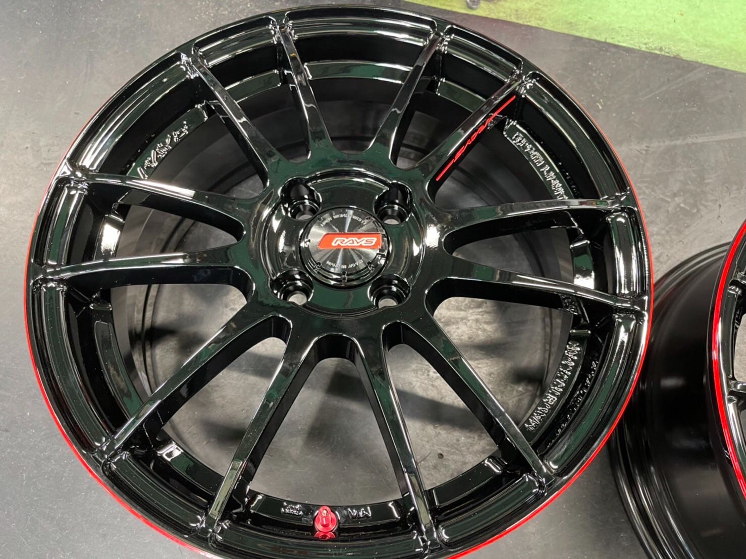 RAYS gram LIGTS 57Xtreme REVLIMIT EDITION 16インチ入荷♪ | 店舗おススメ情報 | タイヤ館 東大阪（大阪府）