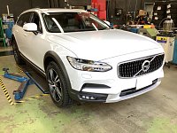 ボルボ V90&V60 スタッドレスセット取付！！ | 店舗おススメ情報 | タイヤ館 パドック246（東京都）