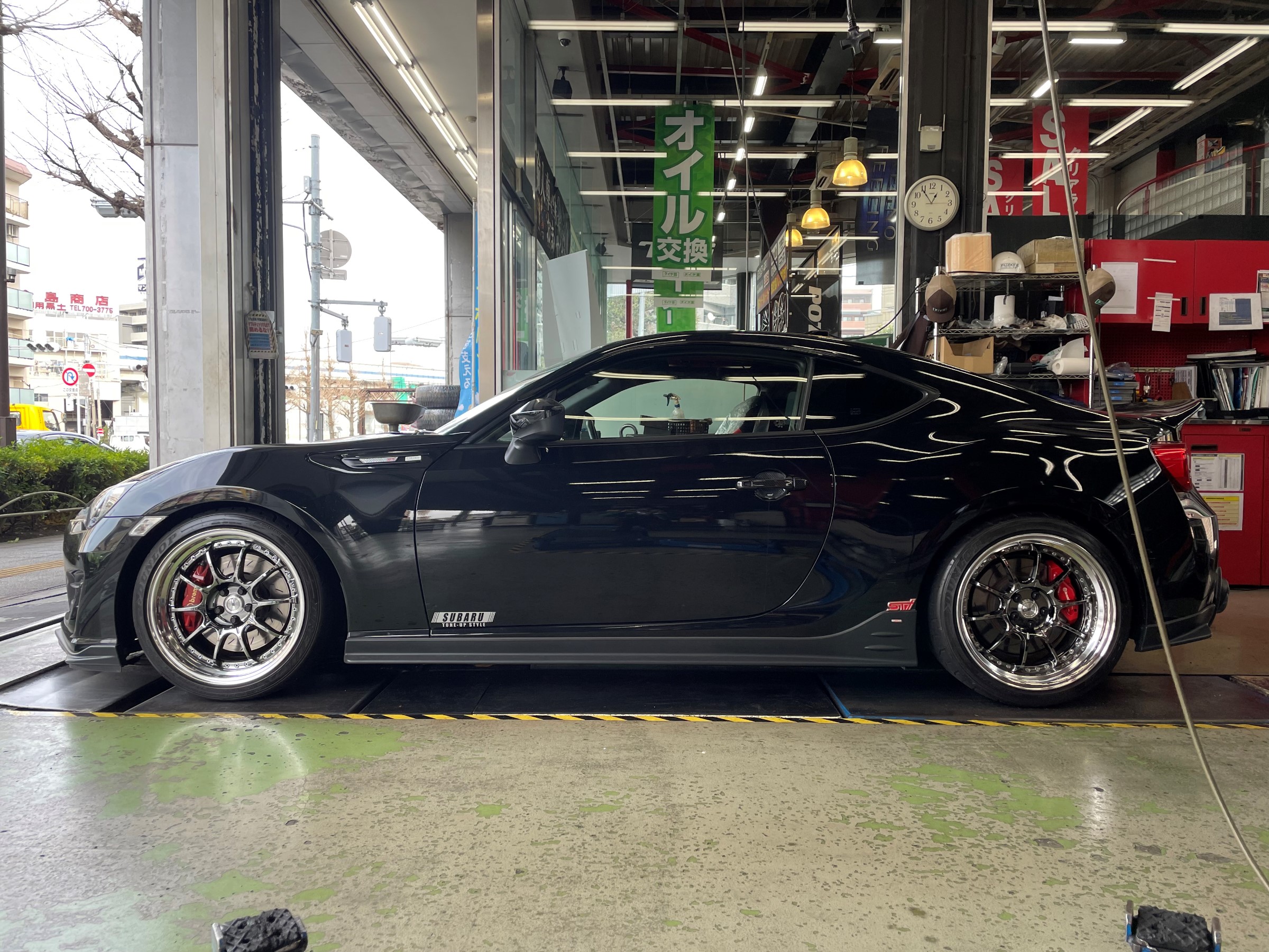 ★スバルBRZ SSRプロフェッサーSP5装着事例★ | 店舗おススメ情報 | タイヤ館 パドック246（東京都）