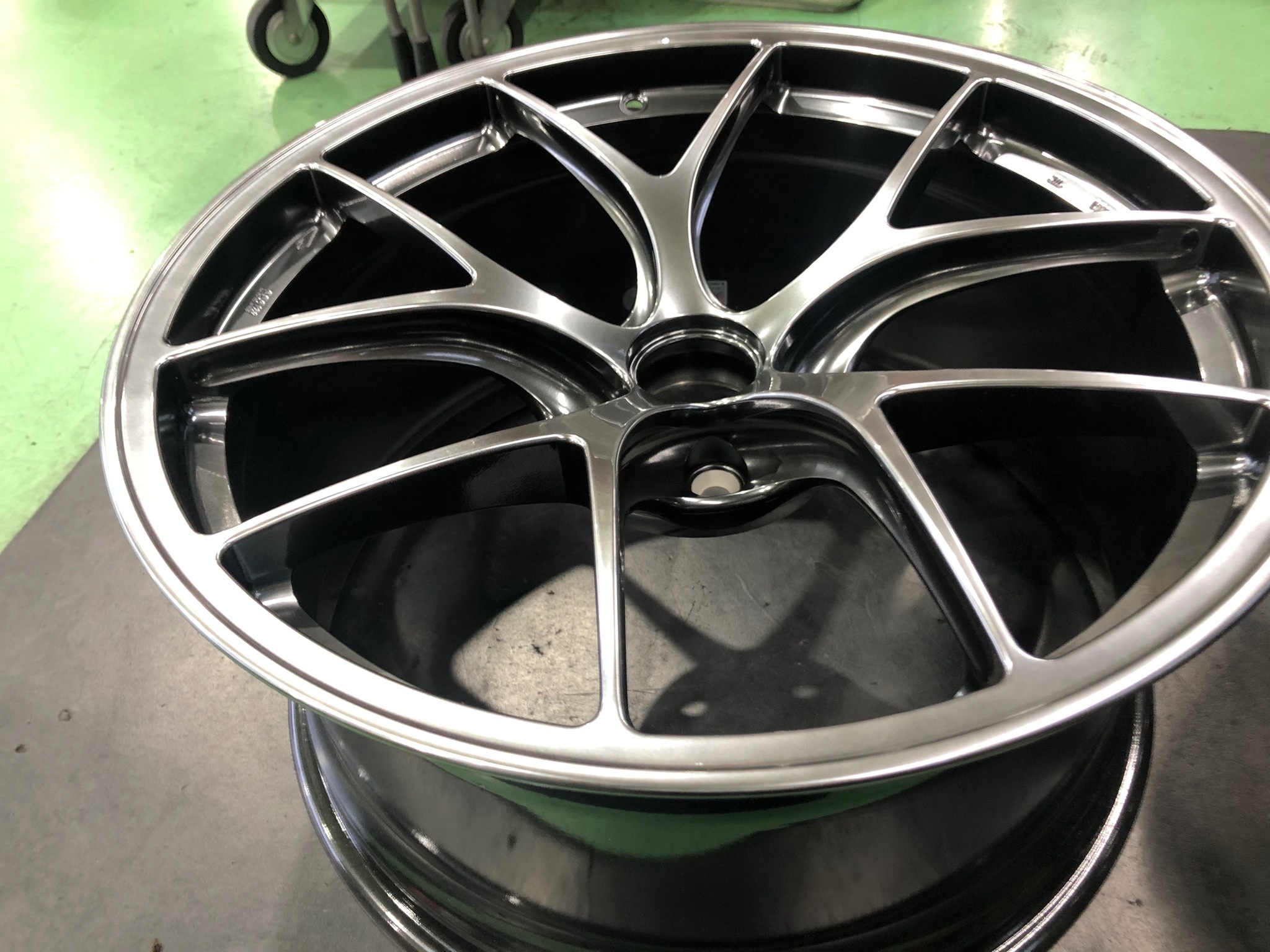 BBS RI-D DB＆DGカラー入荷♪ | 店舗おススメ情報 | タイヤ館 堺北（大阪府）