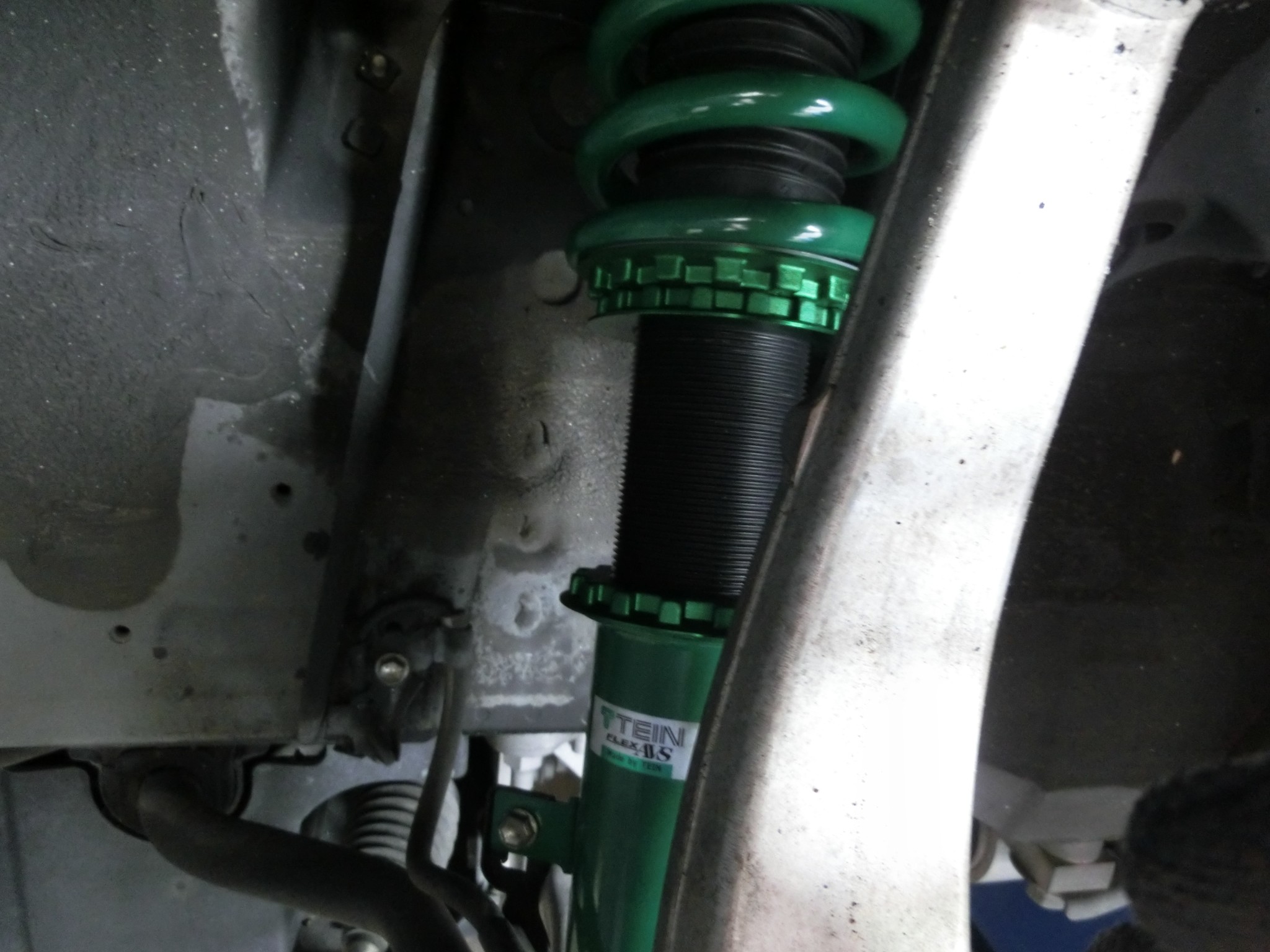 210クラウン FLEX/AVS車高調 取付 | 店舗おススメ情報 | タイヤ館 大河原（宮城県）