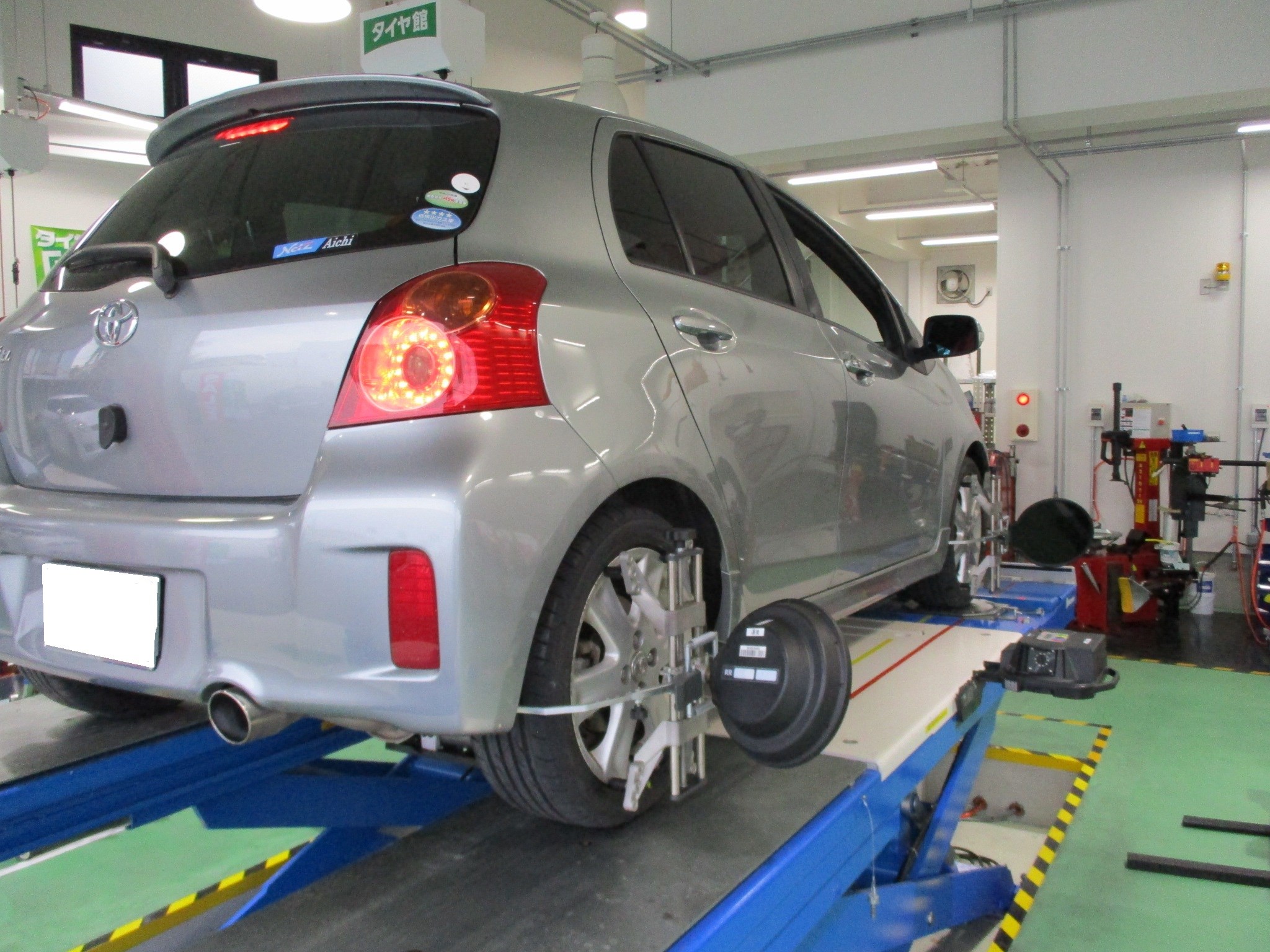 【トヨタ・NCP91ヴィッツRS】タイヤ交換・アライメント調整作業のご紹介です。 | 店舗おススメ情報 | タイヤ館 豊橋向山（愛知県）