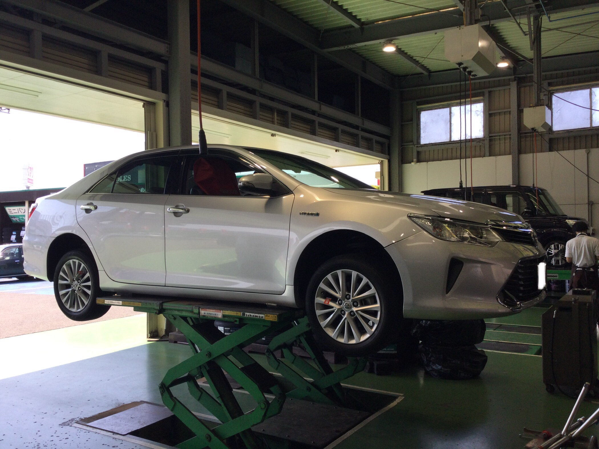 TOYOTA CAMRY AVV50 | 店舗おススメ情報 | タイヤ館 次郎丸