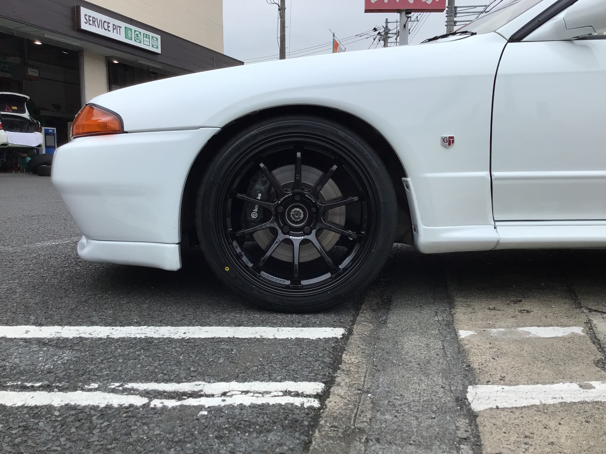日産 R32 スカイライン ADVAN Racing RS-DF 鍛造ホイール装着♬ | 店舗おススメ情報 | タイヤ館 相模原