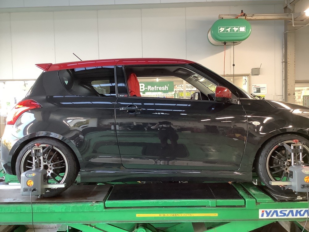 ZC32? スイフトスポーツアライメント調整 | 店舗おススメ情報 | タイヤ館 浜松中央（静岡県）