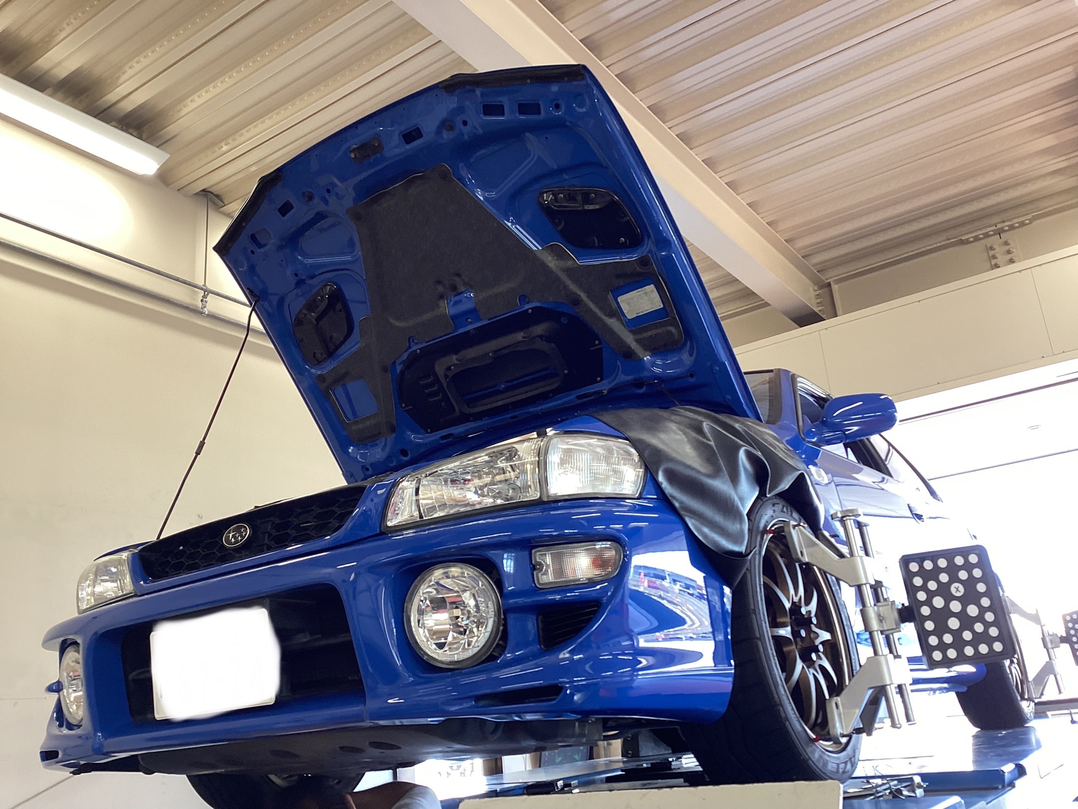 インプレッサGC8 アライメント調整 | スバル インプレッサ その他 | サービス事例 | タイヤ館 寒川 | タイヤからはじまる、トータル ...