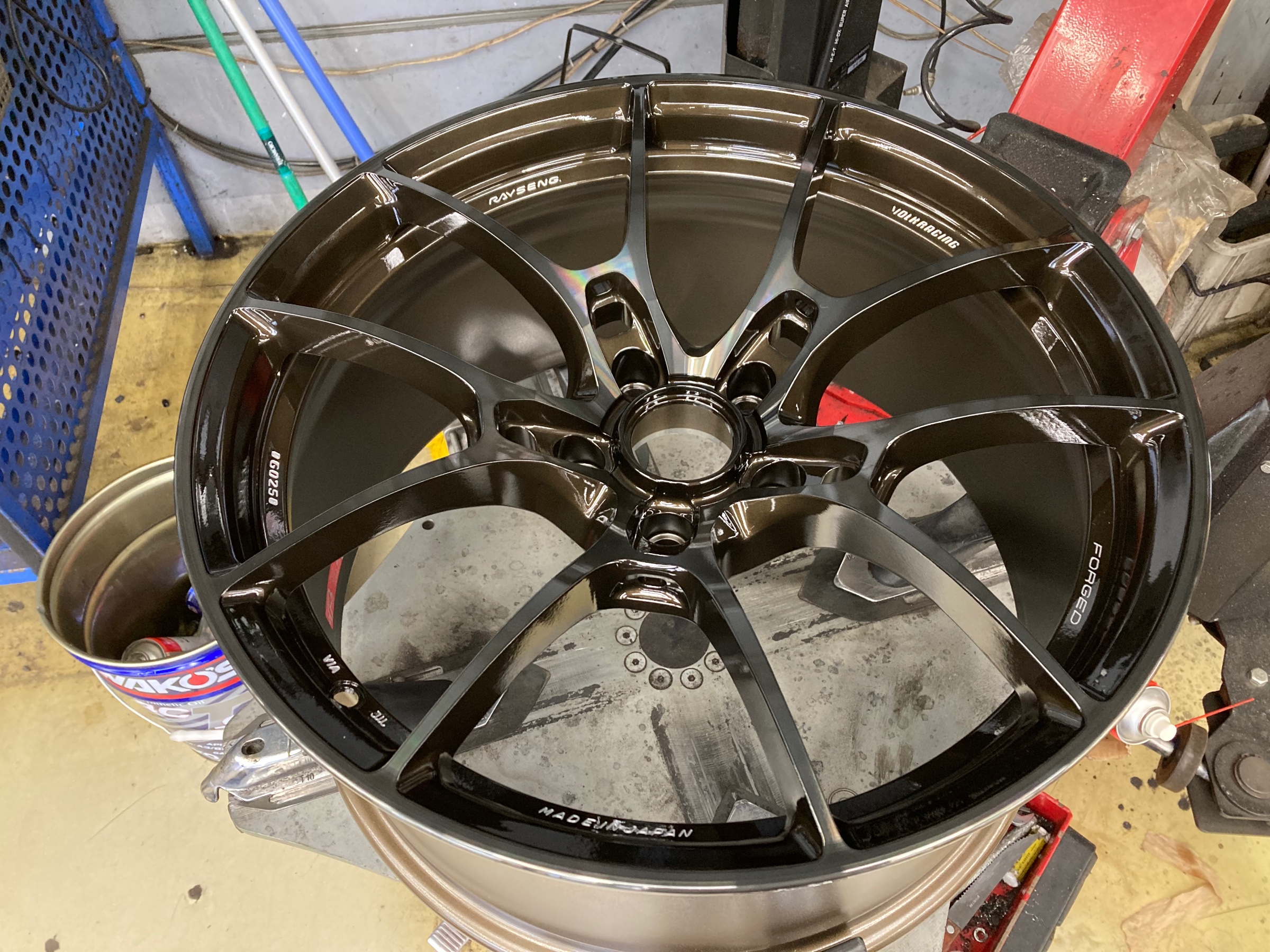 M2C 鍛造ホイールRAYS G025装着 | 店舗おススメ情報 | タイヤ館 府中（東京都）