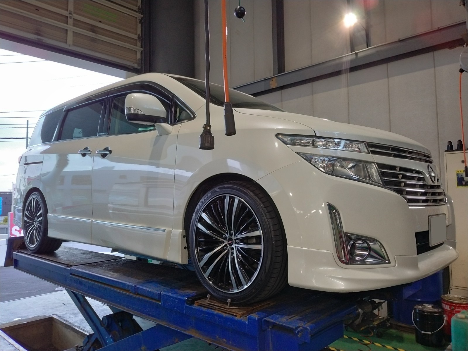 完全に今年も始まりました！！タイヤ交換ラッシュ！！ | 店舗おススメ情報 | タイヤ館 手稲（北海道）