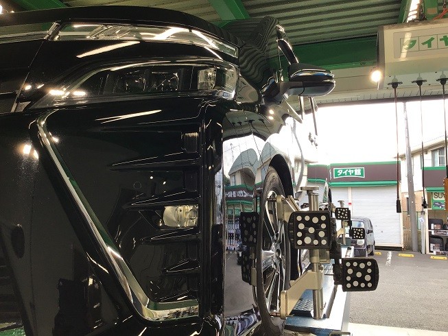 80系VOXY TEIN FLEX A 車高調KIT取付 | 店舗おススメ情報 | タイヤ館 大船（神奈川県）