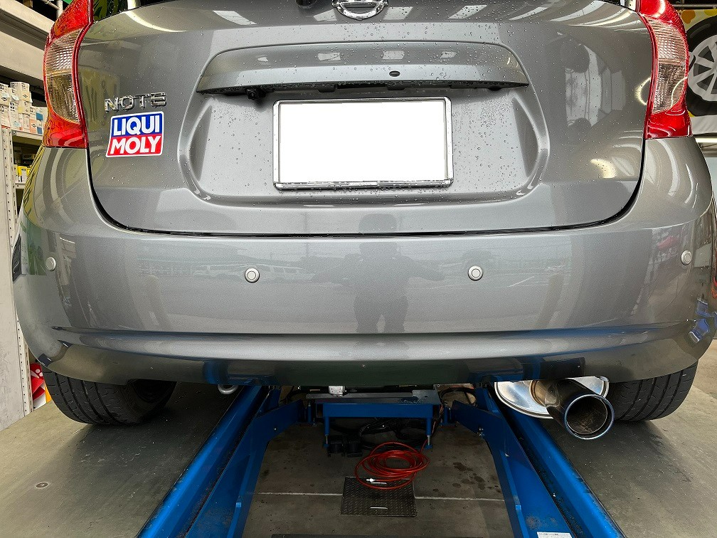 NOTE IMPULリアハーフスポイラー取付＆OZ･RACINGホイール交換 | 店舗おススメ情報 | タイヤ館 金沢東（石川県）