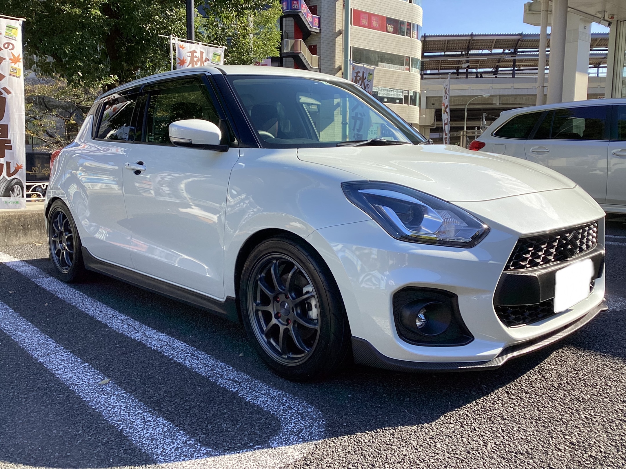 SUZUKI スイフトスポーツ エンケイPF09交換 | 店舗おススメ情報 | タイヤ館 多摩センター（東京都）