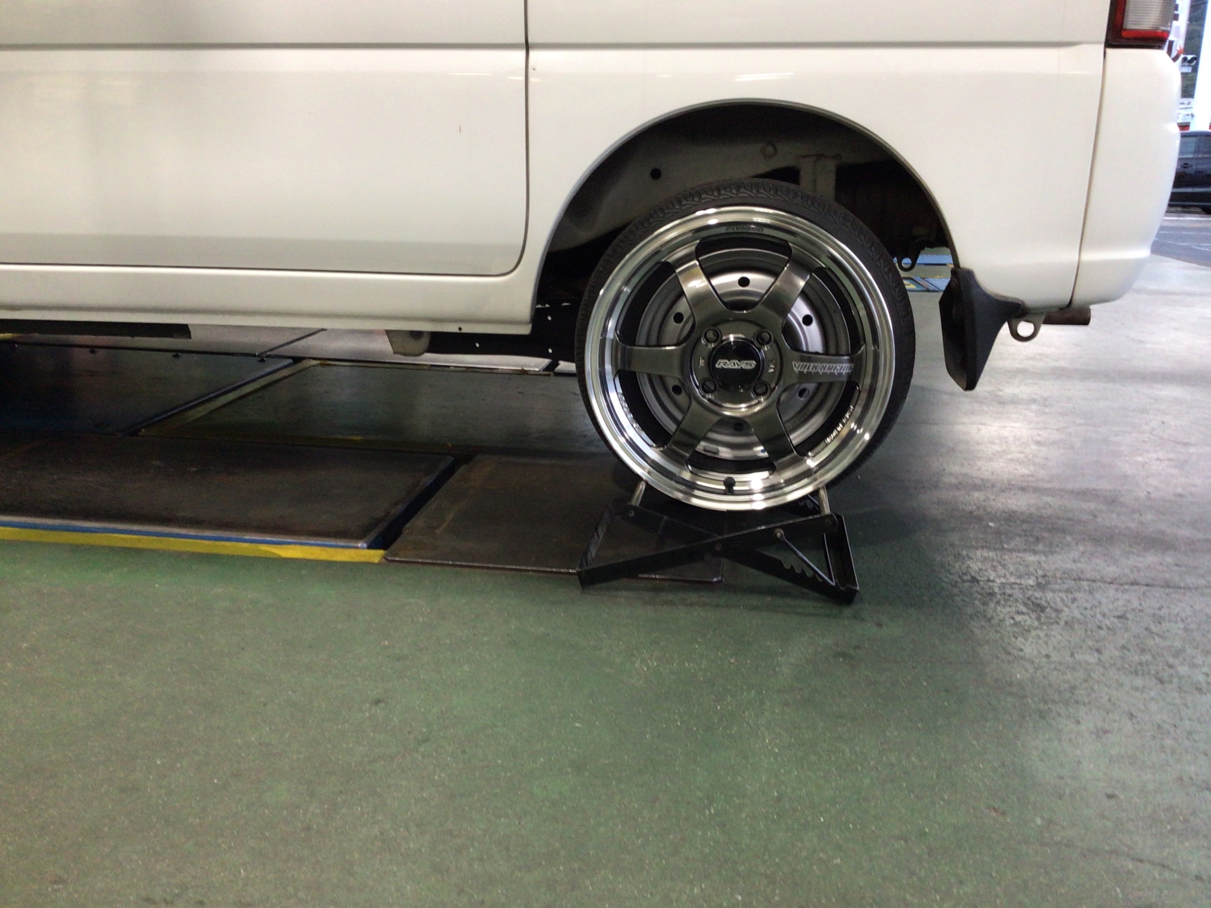 レイズ TE37KCR プログレッシブモデル HF 軽サイズのボルクレーシング | 店舗おススメ情報 | タイヤ館 福山（広島県）