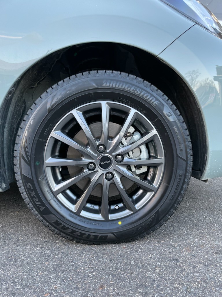 AR12ぞくぞく取付♪ ～アクアにVRX3セット～ ※明日は水曜定休日 | 店舗おススメ情報 | タイヤ館 盛岡北（岩手県）