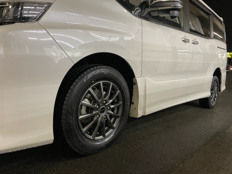 AR12ぞくぞく取付♪ ～VOXYにVRX3セット～ | 店舗おススメ情報 | タイヤ館 盛岡北（岩手県）