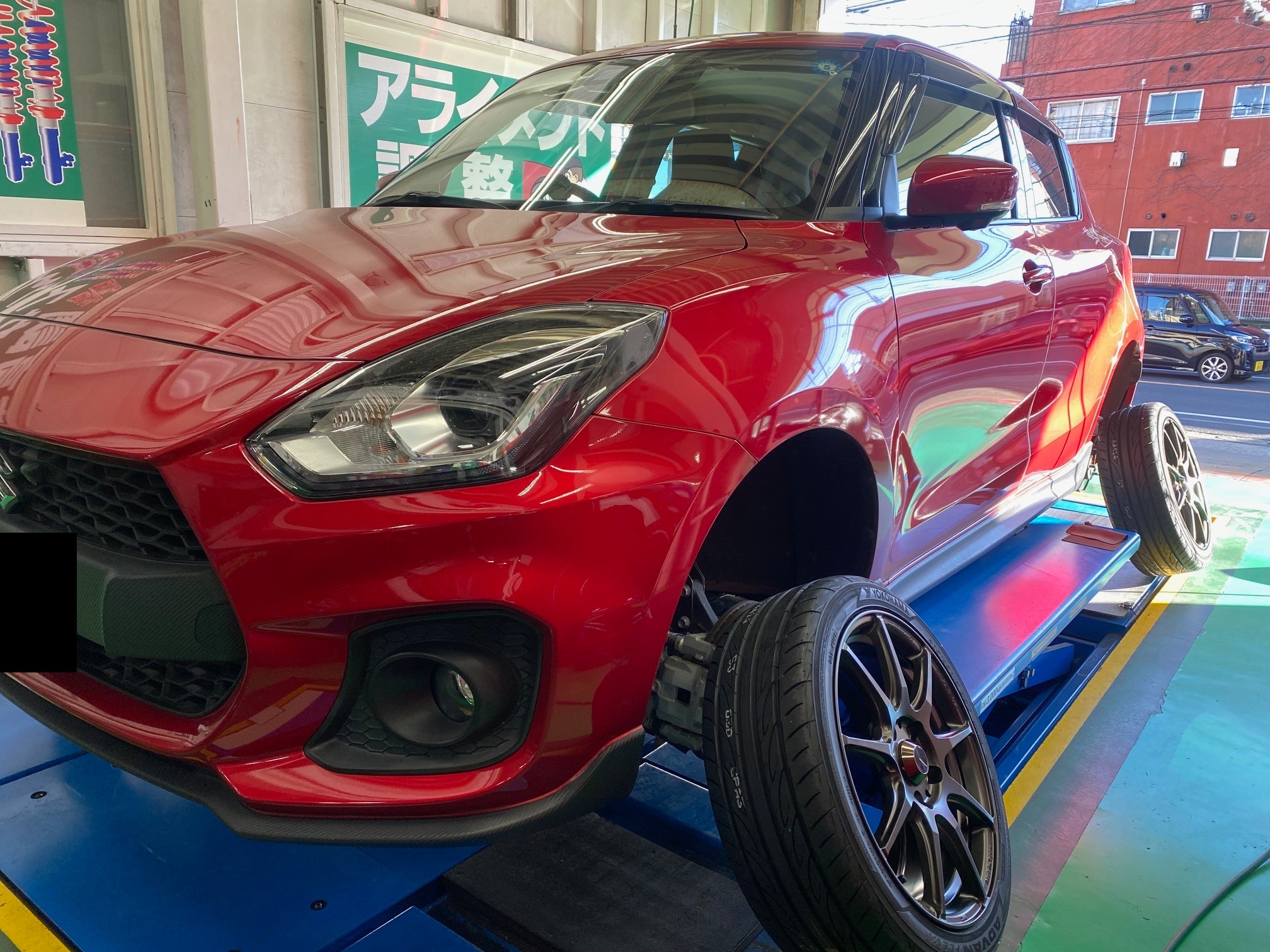 スズキ スイフトスポーツ WedsSport SA-99R 17インチ 取付 | 店舗おススメ情報 | タイヤ館 瀬谷（神奈川県）