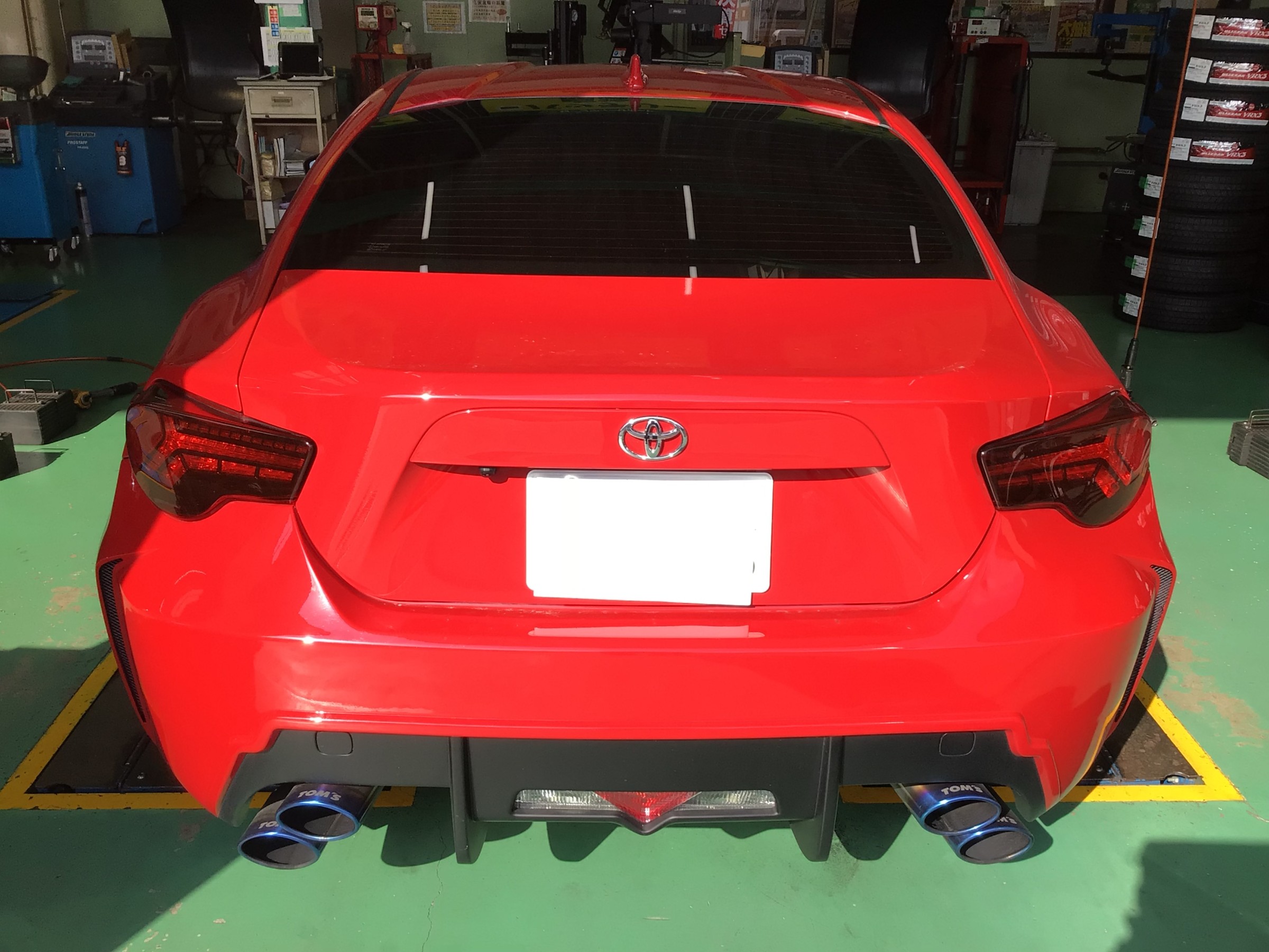 トヨタ BN6型 86 スタッドレスタイヤ交換 | 店舗おススメ情報 | タイヤ館 廿日市（広島県）