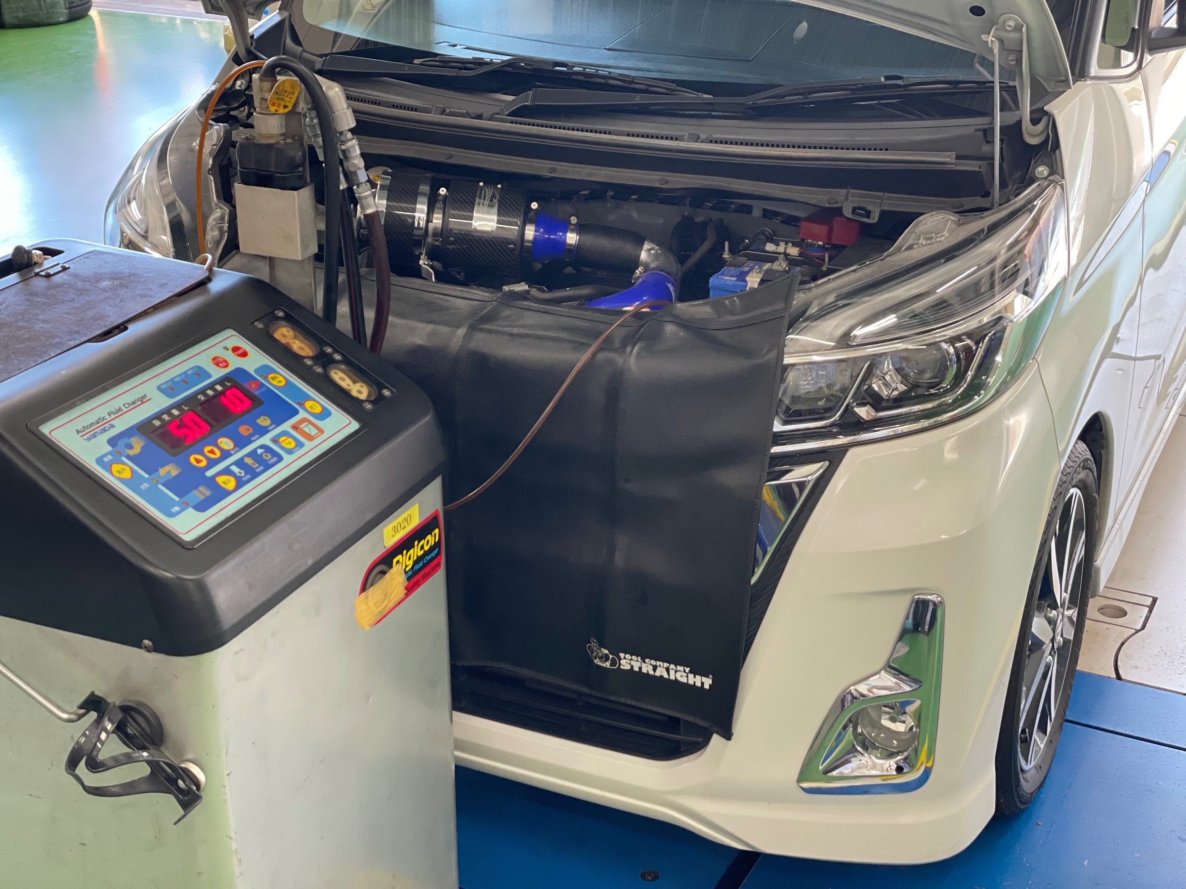 日産 デイズルークス B21A ATF / CVTF交換 | 店舗おススメ情報 | タイヤ館 姫路（兵庫県）