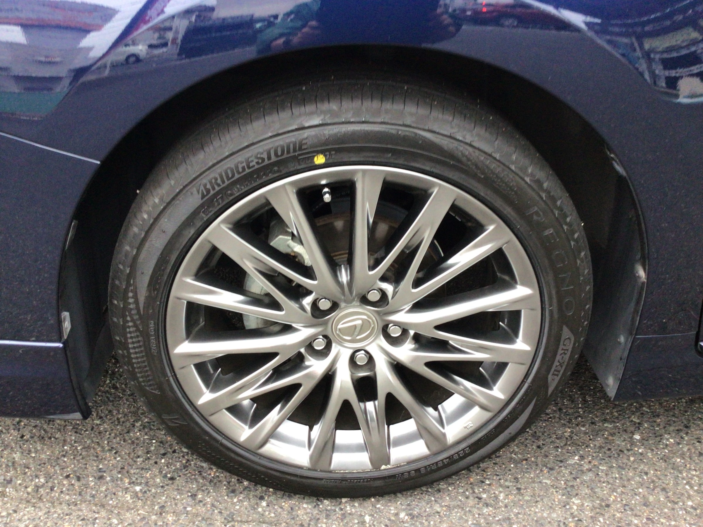 レクサス HS250h 夏タイヤ交換 | 店舗おススメ情報 | タイヤ館 廿日市