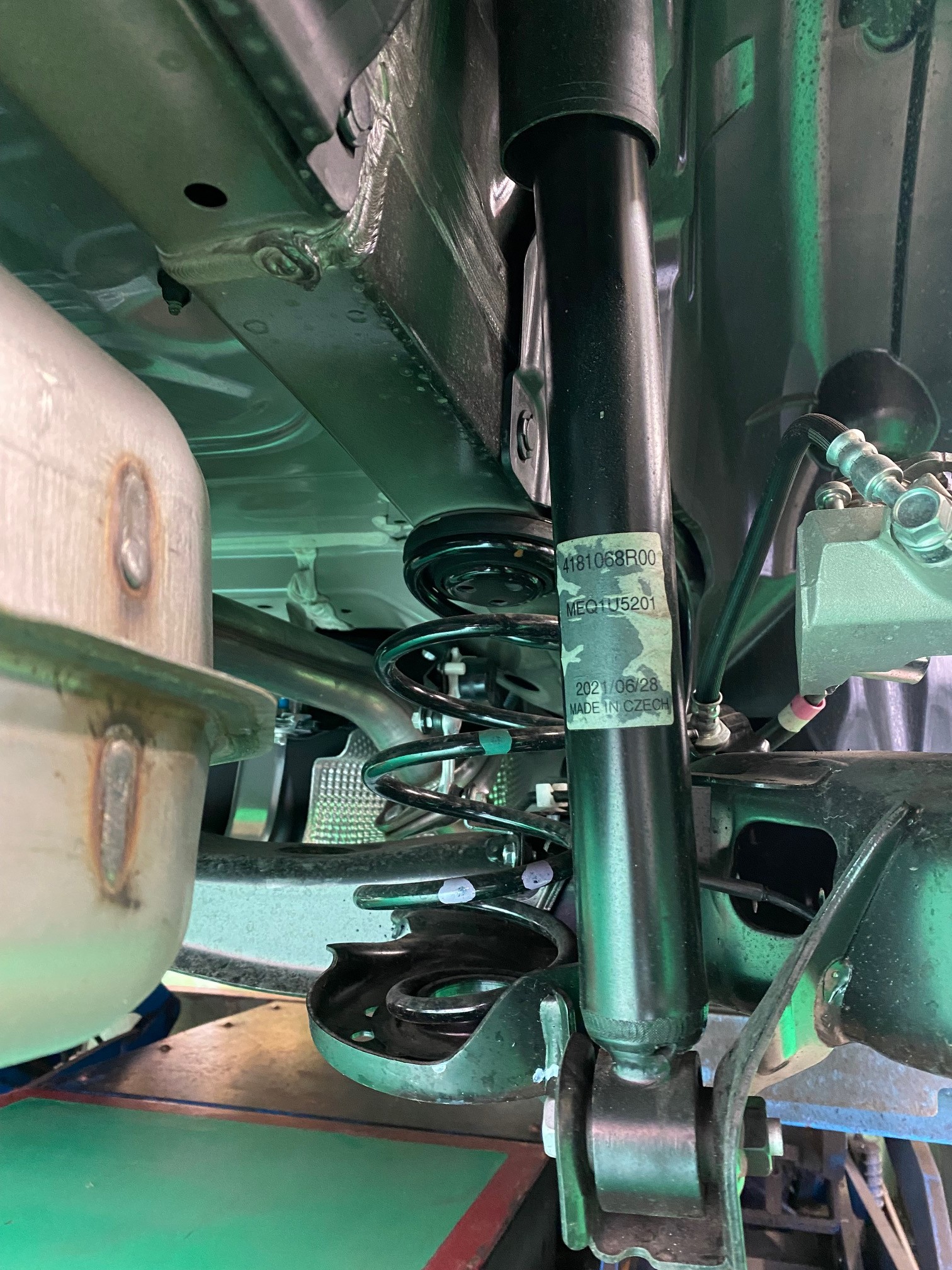 スズキ スイフト（ZC33） TEIN 車高調 フレックスZ 取付 | 店舗おススメ情報 | タイヤ館 瀬谷（神奈川県）