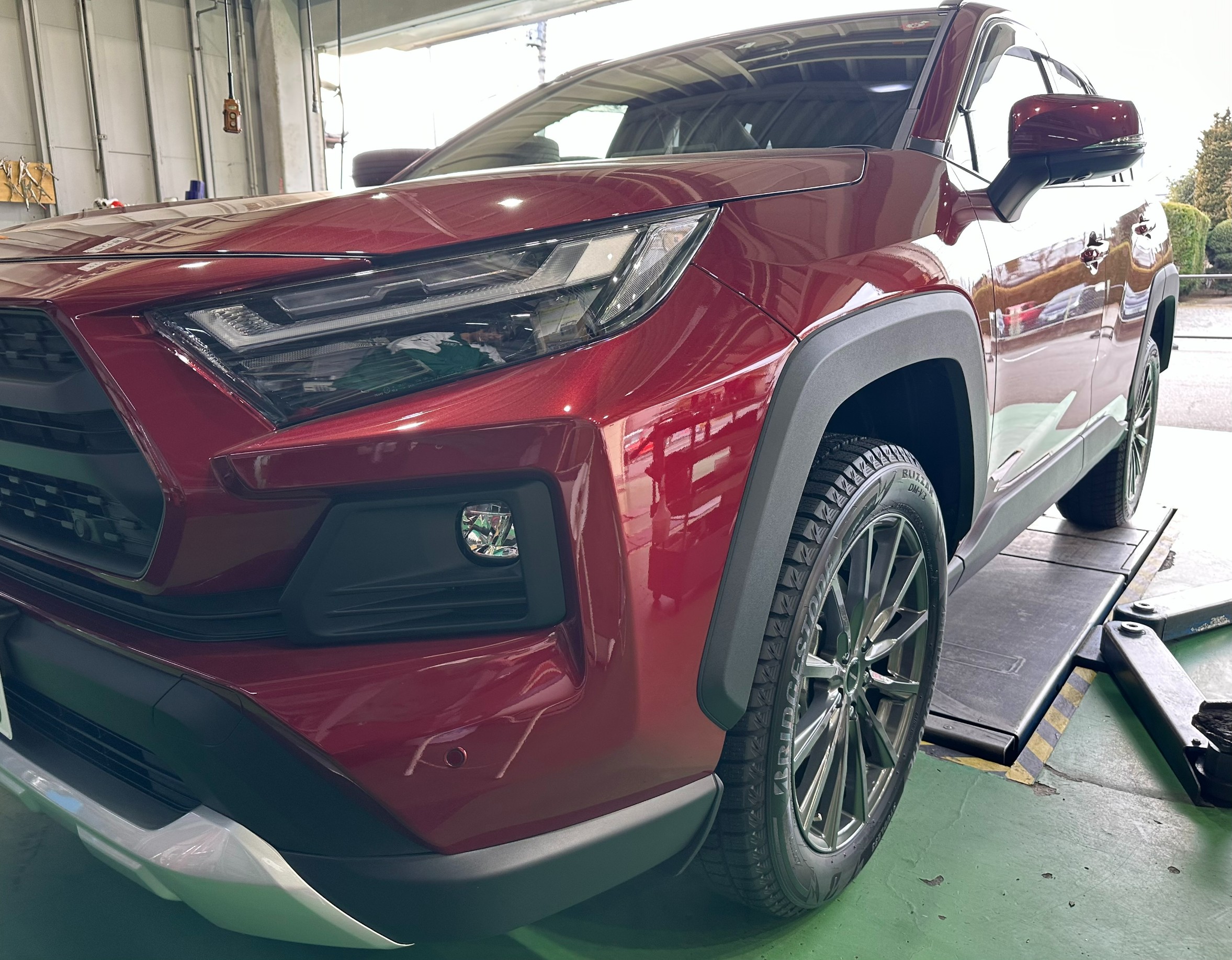 TOYOTA RAV4 DM-V3装着 | 店舗おススメ情報 | タイヤ館 湯村（山梨県）