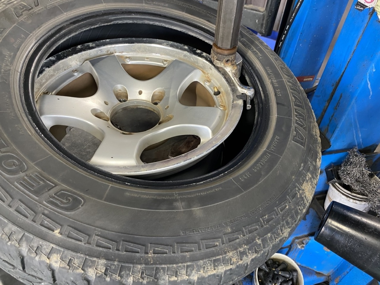 【スズキ・エスクード・TL52W】タイヤ交換を行いました。 | 店舗おススメ情報 | タイヤ館 うしく上柏田（茨城県）
