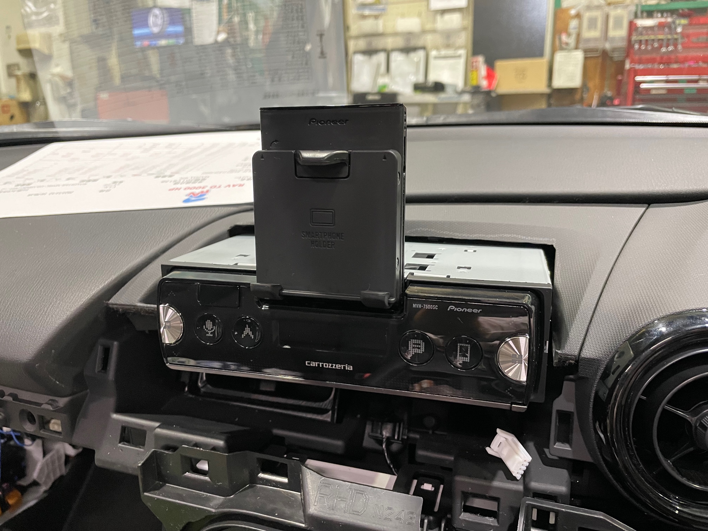 NDロードスター 1DINオーディオ取付(^^)/ | 店舗おススメ情報 | タイヤ館 加古川中央（兵庫県）