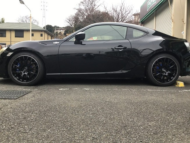 トヨタ86 ENDLESSブレーキキャリパーKIT取付 | 店舗おススメ情報 | タイヤ館 大船（神奈川県）