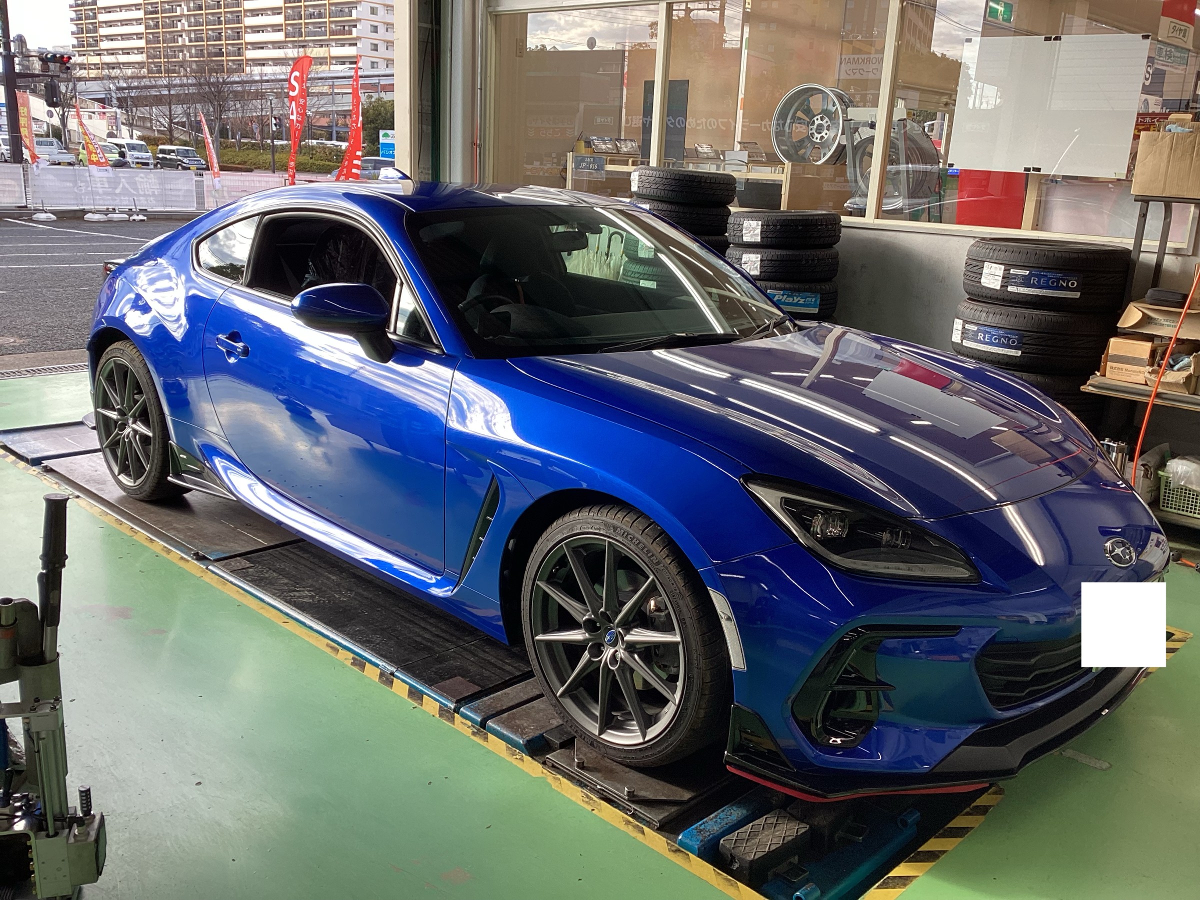 BBS RI-A マッドブロンズ（MBZ）X SUBARU『BRZ』 | スバル BRZ ホイール | サービス事例 | タイヤ館 成田 | 千葉県のタイヤ、カー用品ショップ タイヤから ...