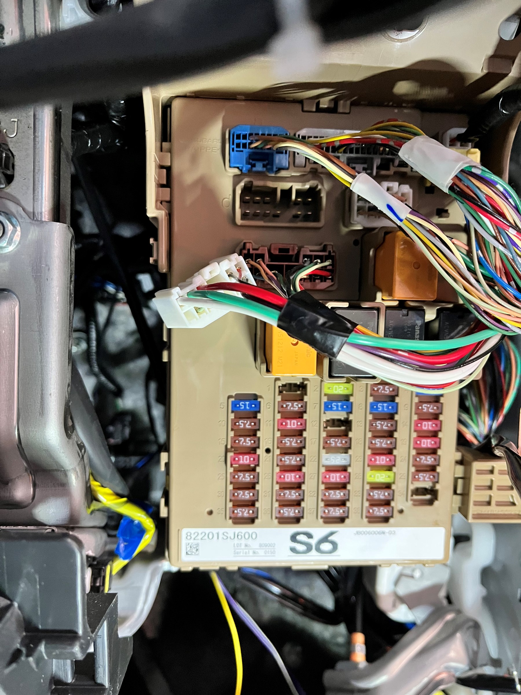 スバル フォレスターSK9にエンジンスターターを取り付けました！！ | 店舗おススメ情報 | タイヤ館 札幌ドーム前（北海道）