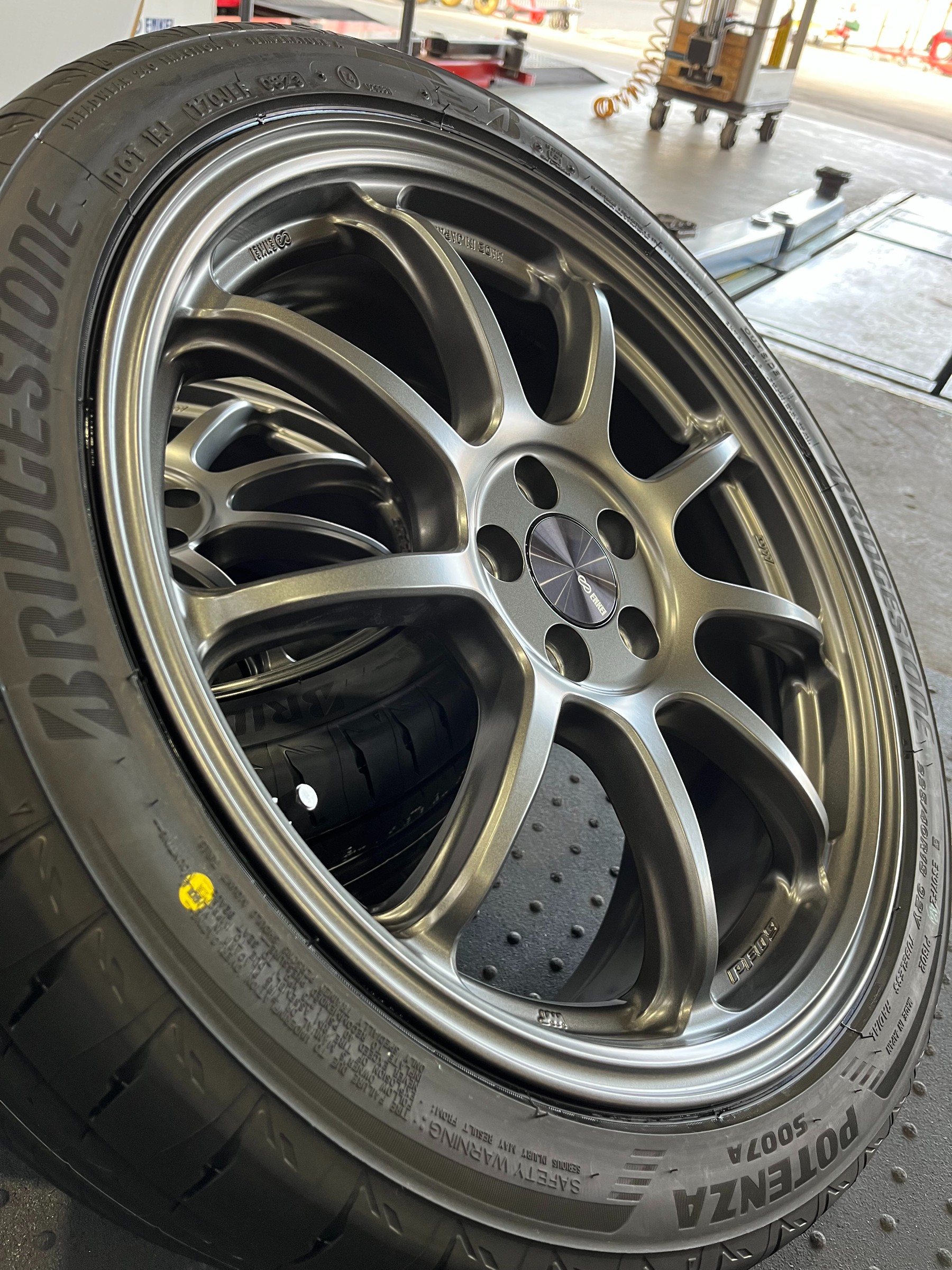 ENKEI PF09 スタンバイ完了！ | 店舗おススメ情報 | タイヤ館 イエス・ワン（長野県）