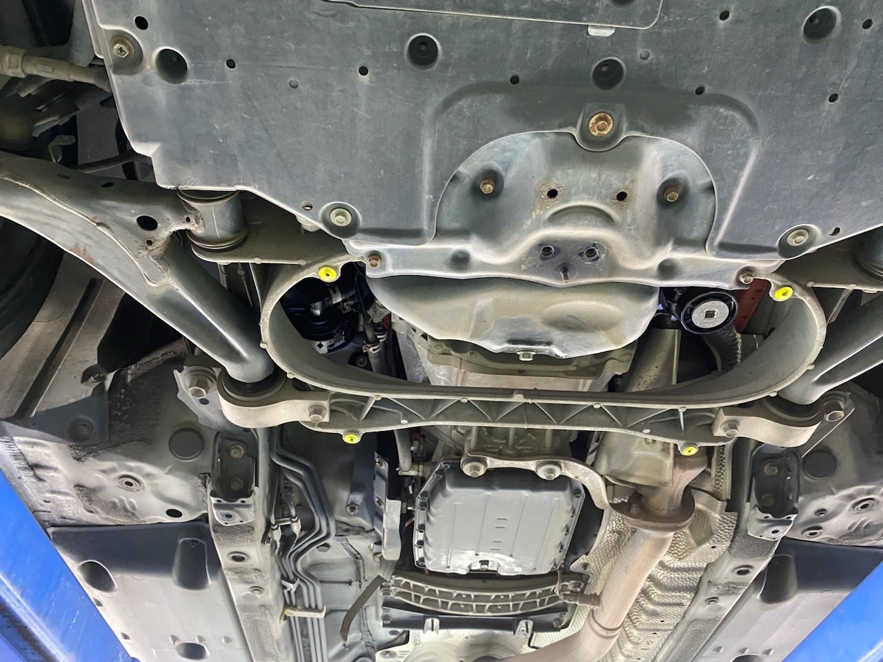 【トヨタ・クラウン・GRS210】ATF交換 | 店舗おススメ情報 | タイヤ館 うしく上柏田（茨城県）