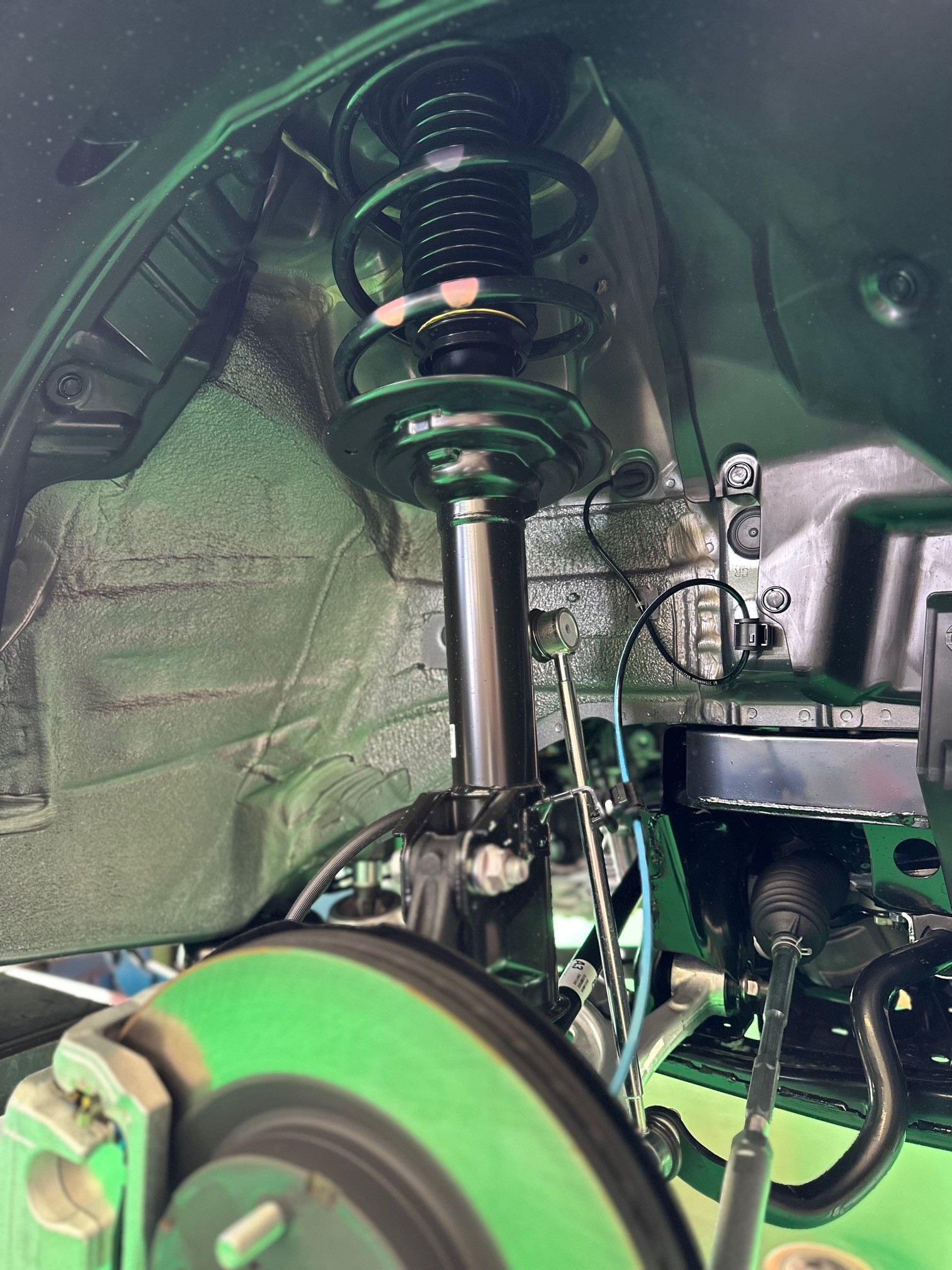 スバル アウトバック（BT5） RSR Best☆i 車高調 取付 | 店舗おススメ情報 | タイヤ館 瀬谷（神奈川県）