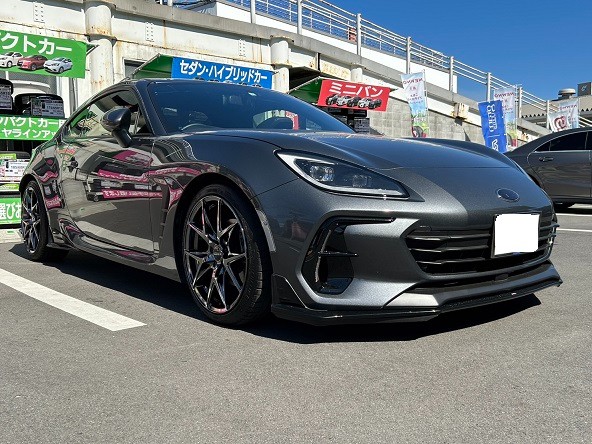 黒光りの存在感 VERSUS VV21S ジェットブラックカラー SUBARU BRZ | 店舗おススメ情報 | タイヤ館 鹿児島（鹿児島県）