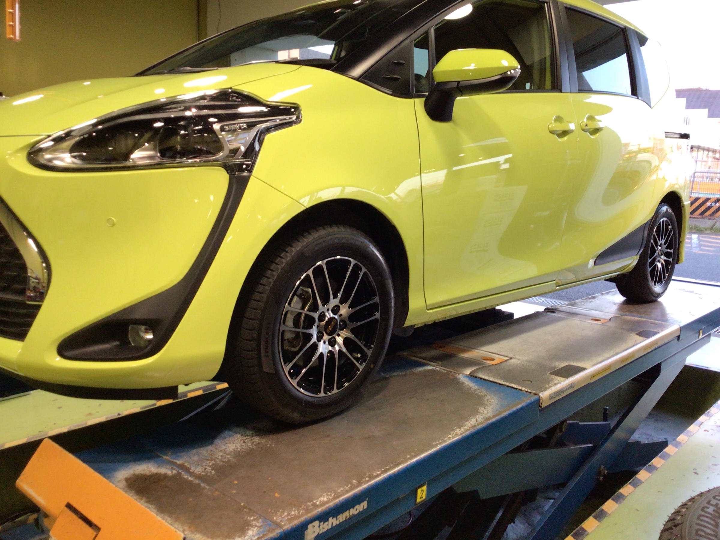 トヨタ・シエンタ×BBS RE-L2 取付 | 店舗おススメ情報 | タイヤ館 GP大阪箕面（大阪府）