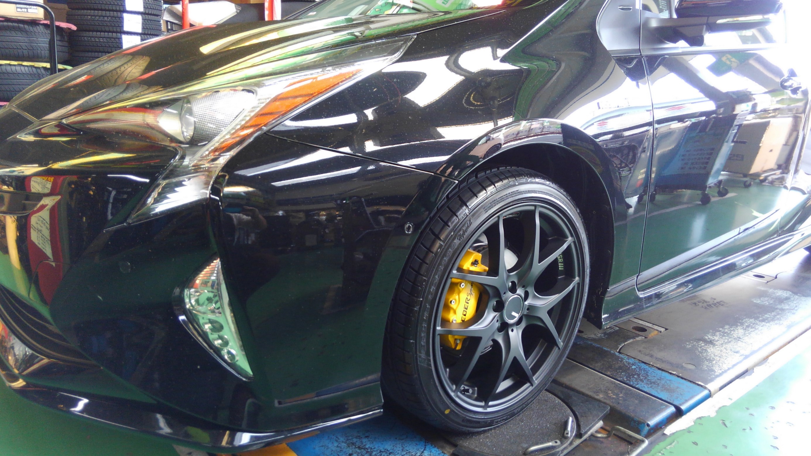 プリウス アルミホイール交換”SSR GTV03” | 店舗おススメ情報 | タイヤ館 福岡西（福岡県）