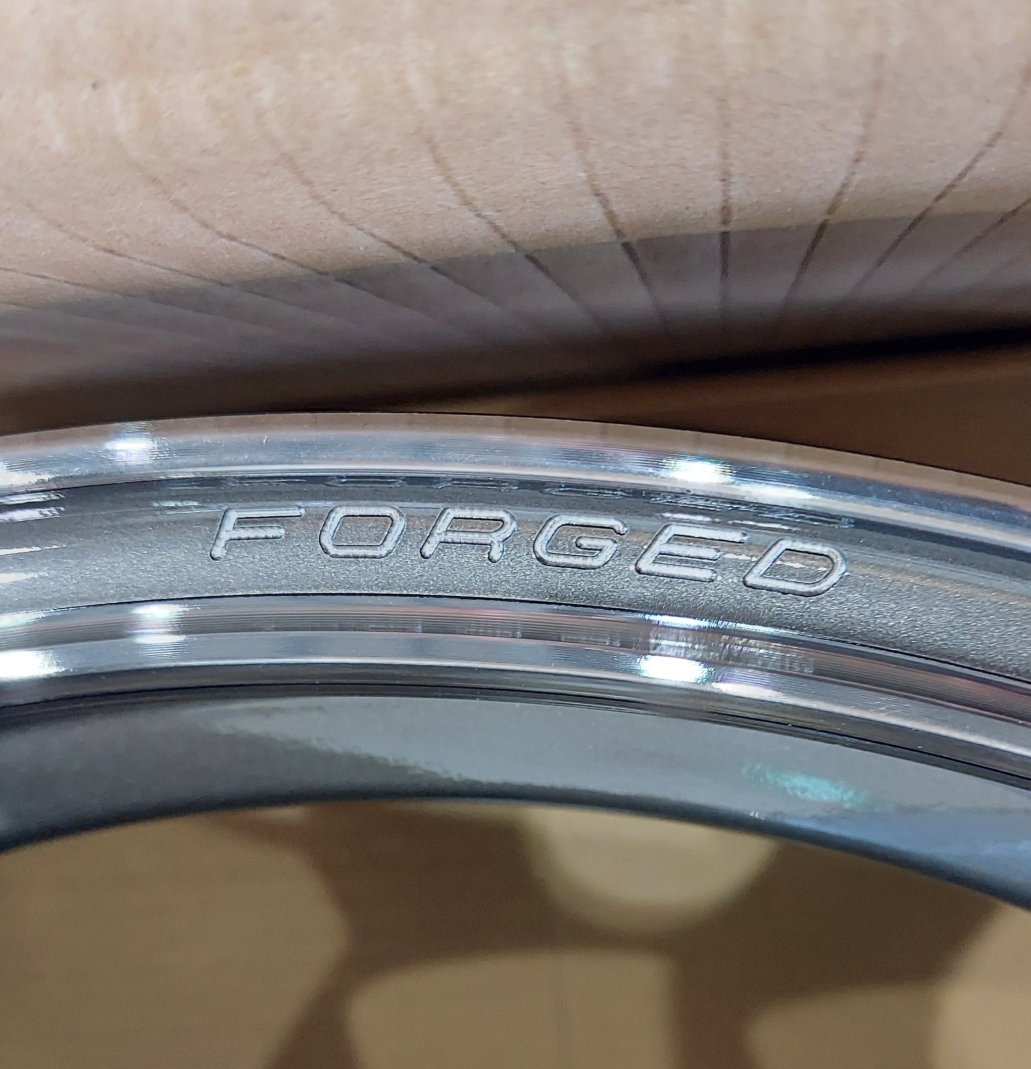 ROADSTER RF feat～RAYS TE37SL SAGA | 店舗おススメ情報 | タイヤ館 275（北海道）