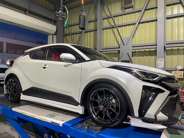 グラムライツ57FXZ C-HRへメッキ系19インチ TEIN車高調でドレスアップ | 店舗おススメ情報 | タイヤ館 鹿児島（鹿児島県）