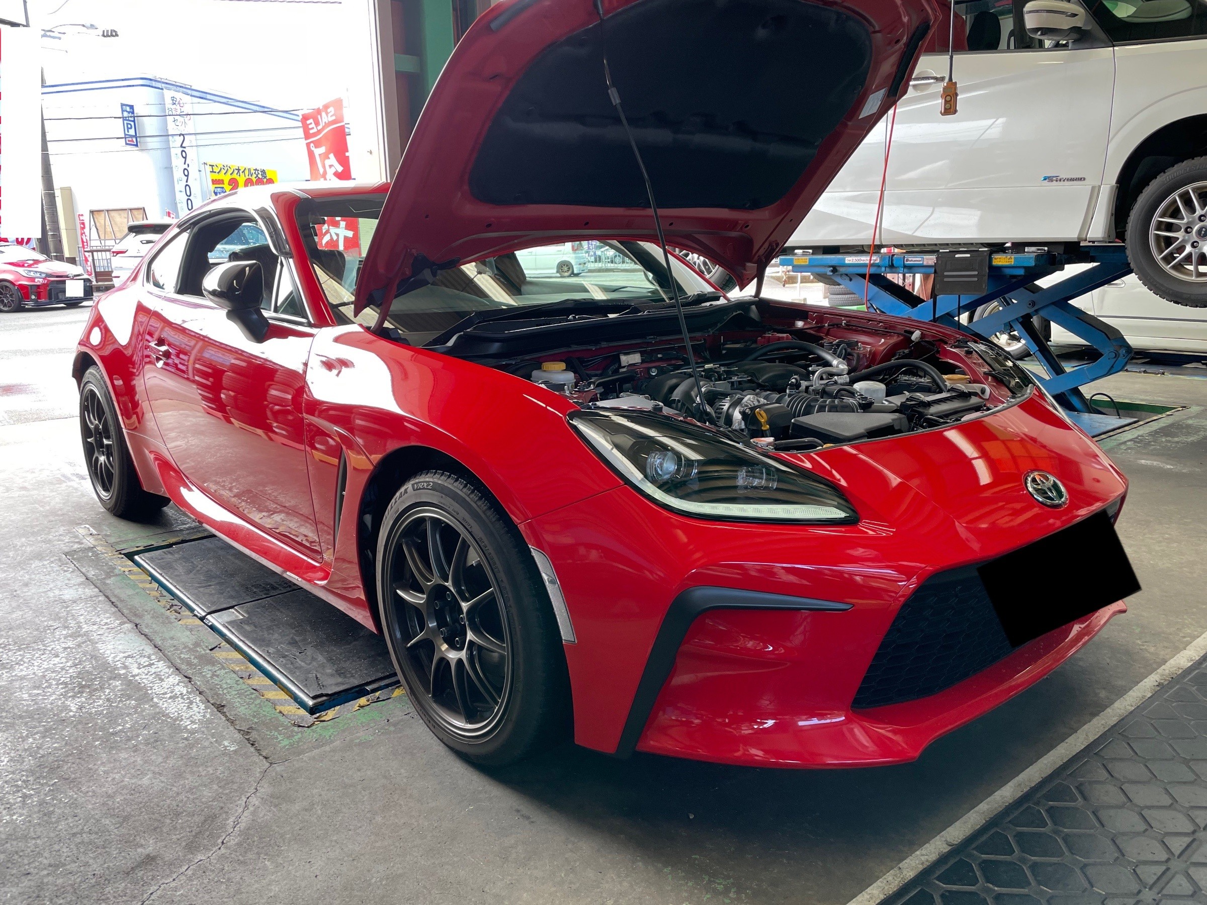 GR86へTWSホイール装着！夜な夜なホイールコーティング施工、ナンバー1スタッフが作業してるんです！ | 店舗おススメ情報 | タイヤ館 加古川中央（兵庫県）