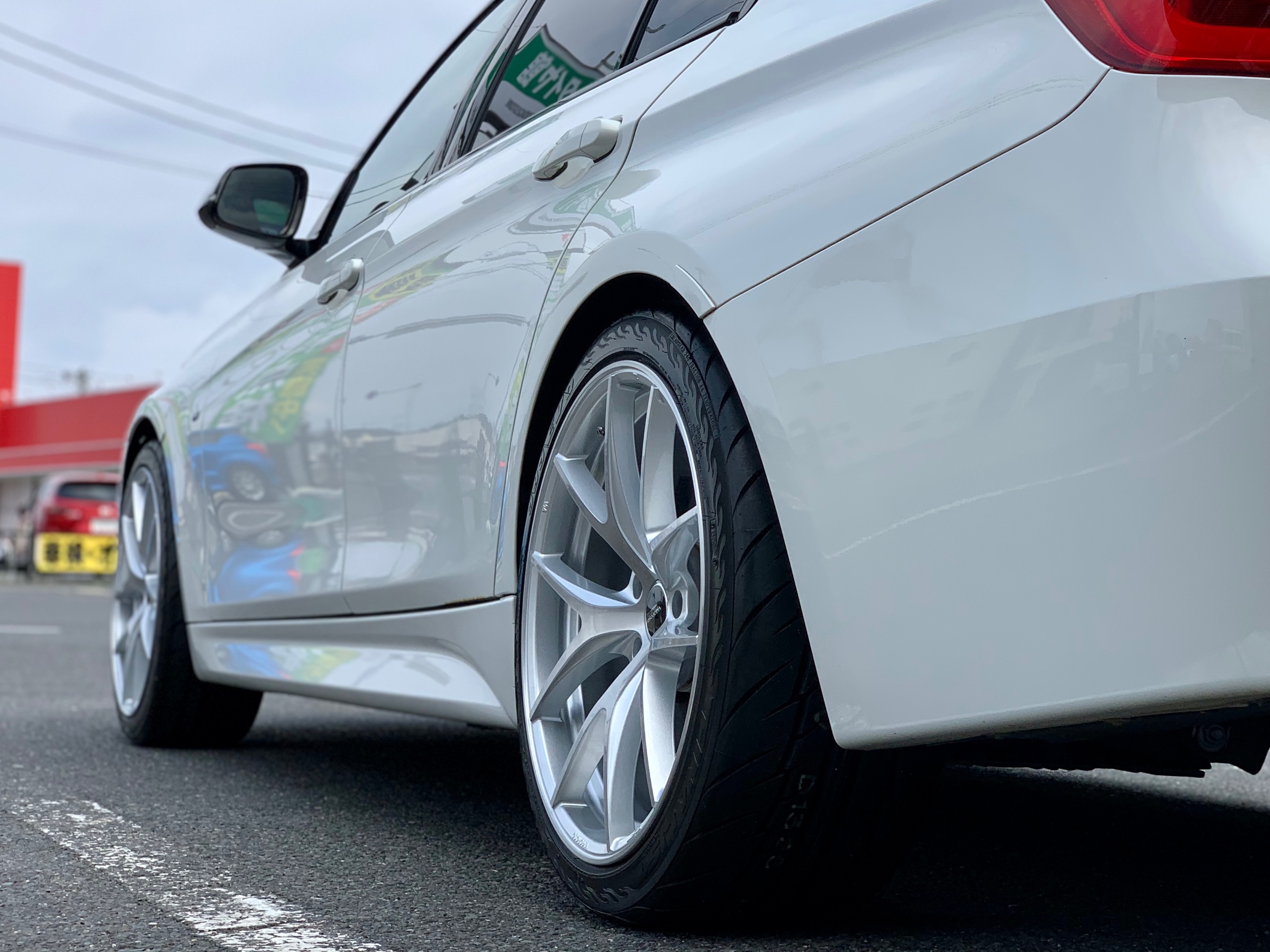 BMW アドヴァンティ・レーシング ホイール取付 | 店舗おススメ情報 | タイヤ館 那珂（茨城県）